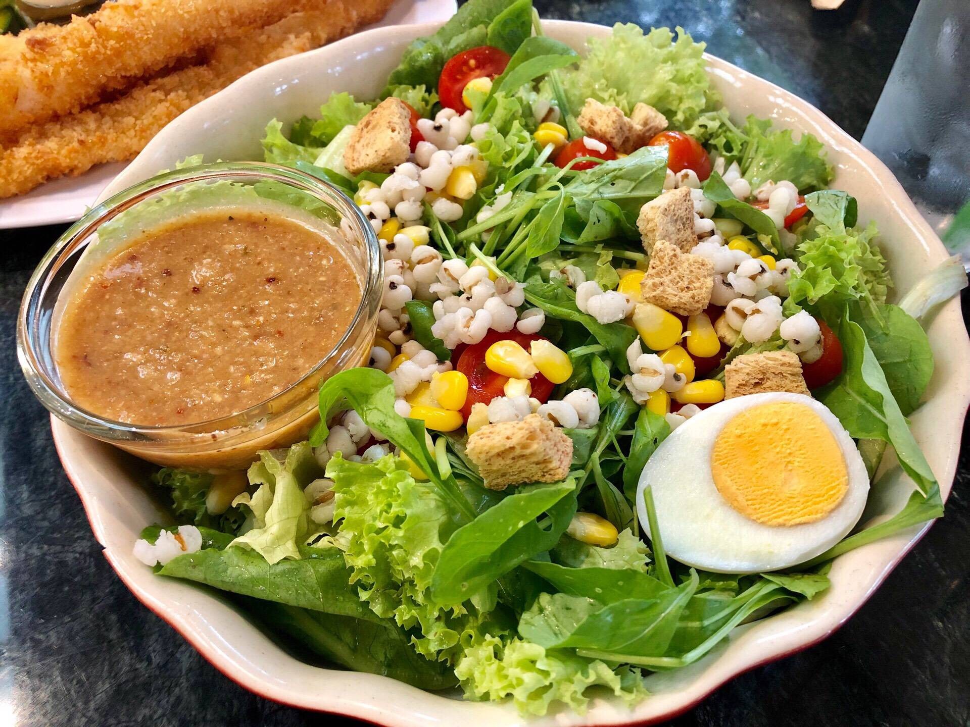 4step • น้ำสลัดถั่วไทย ร้าน สวนผัก โอ้กะจู๋ ดาดฟ้าลาซาล - Wongnai