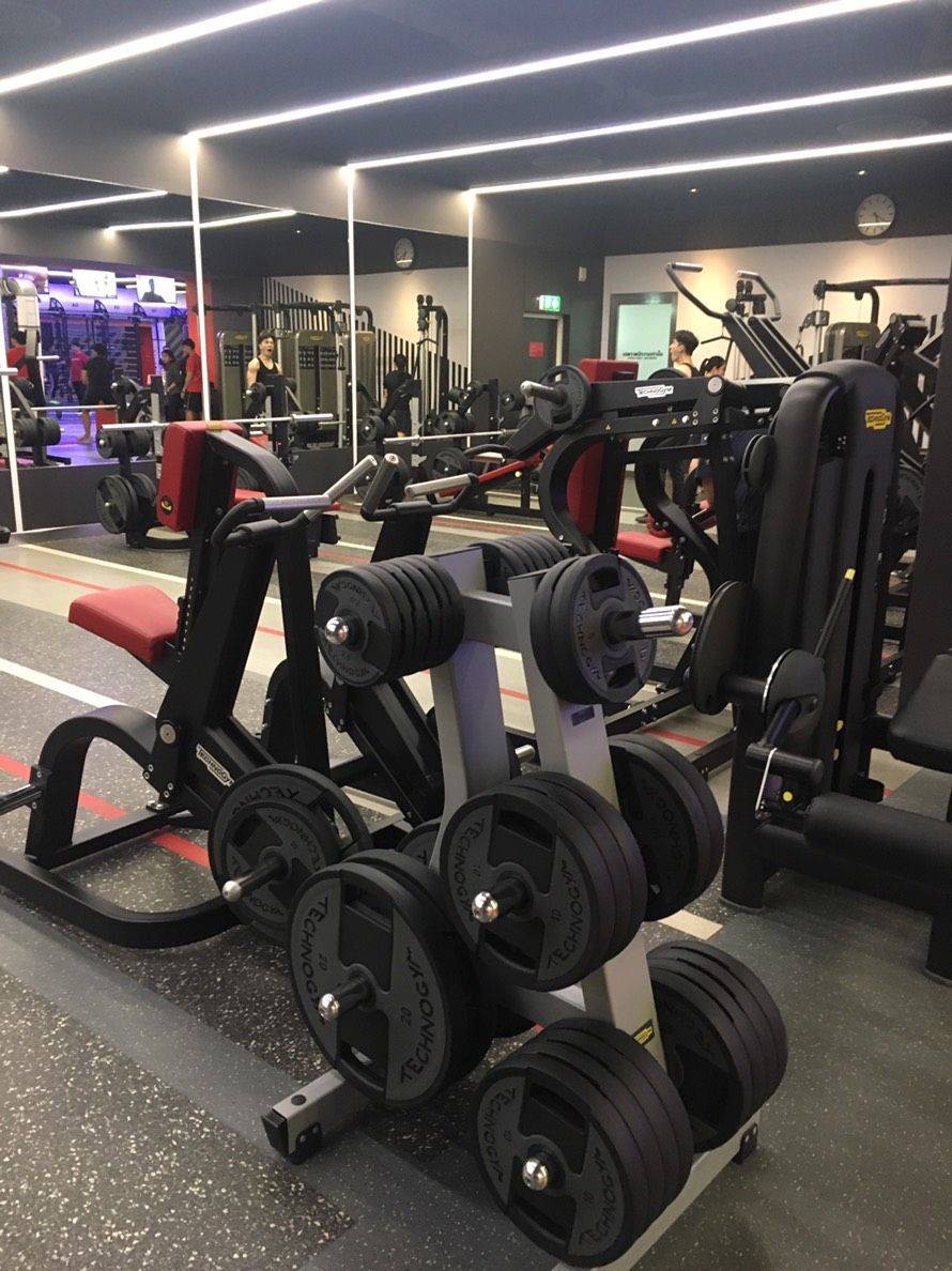 ร้าน Virgin Active Fitness Club