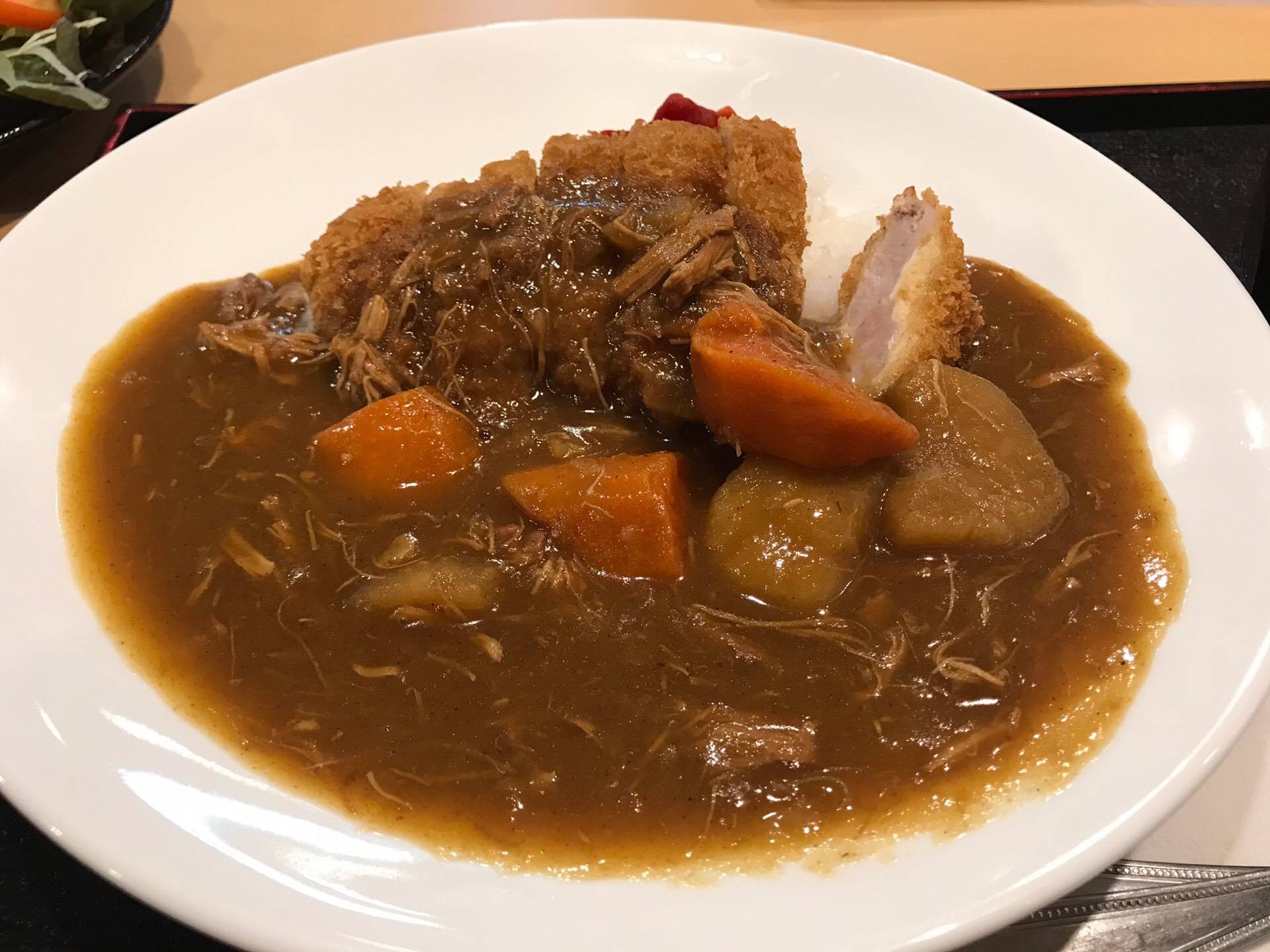 รีวิว Kogiku - พอใช้ด้านอาหารพนักงานน่ารักยิ้มแย้ม