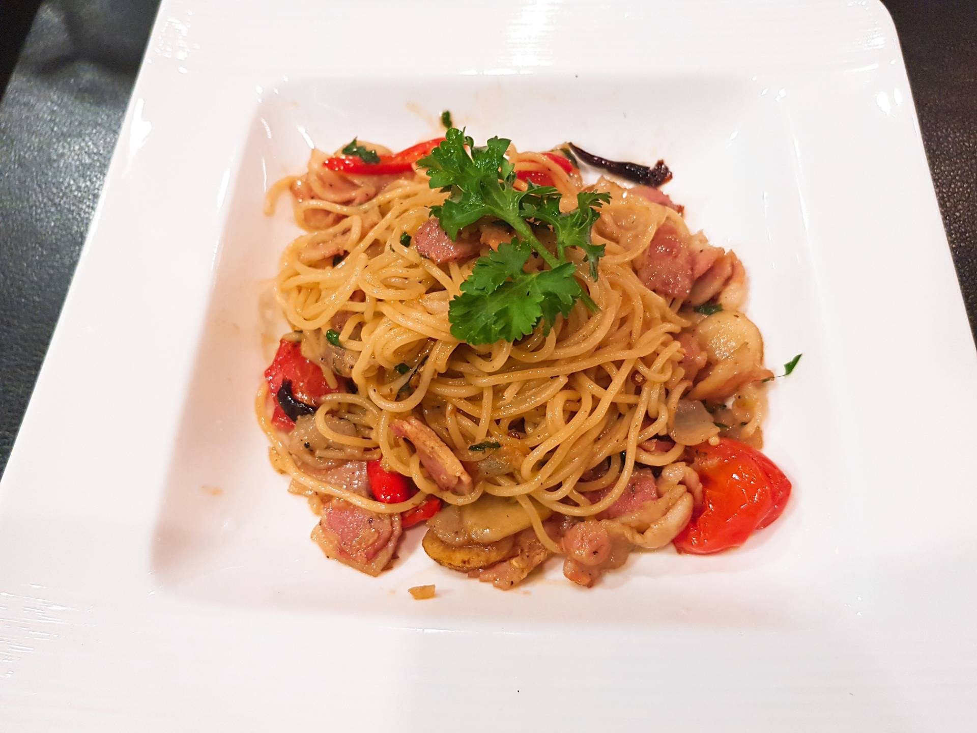 [รีวิว] ร้าน She Bar | เมนูแนะนำ รูปภาพ ราคา