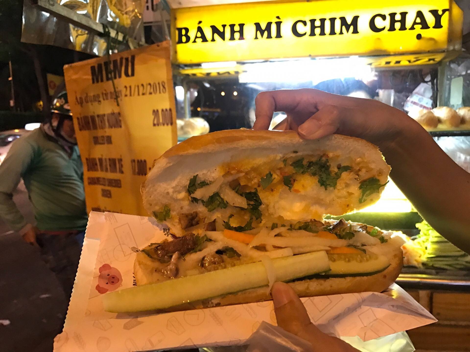 รีวิว Banh Mi Chim Chay - บั๋นหมี่ ที่คิดว่าอร่อยที่สุดในทริป - Wongnai
