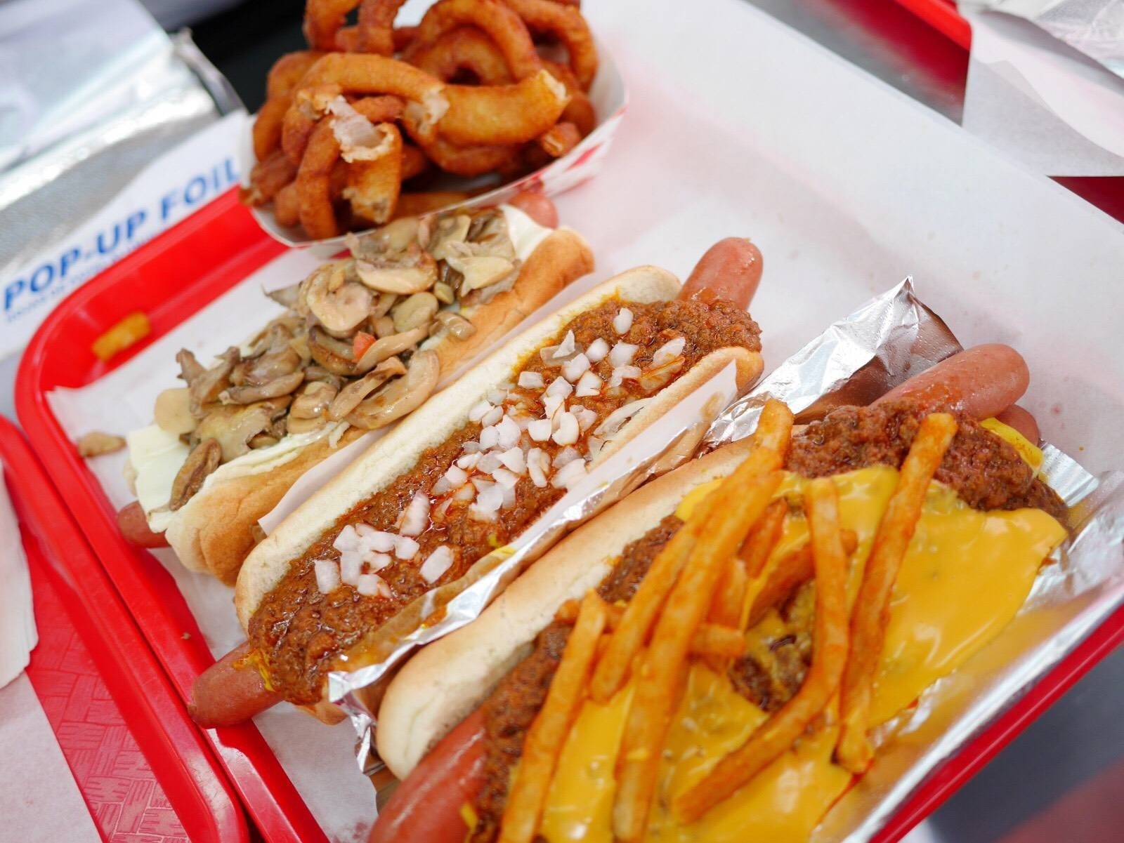 ร้าน Pink's Hot dogs | รีวิวร้านอาหาร