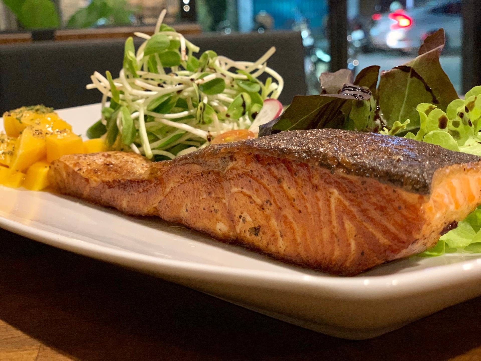 รีวิว The Wolf steak House - เสต๊กเปิดใหม่ จัดจ้านในย่านสามชัย ️ ️