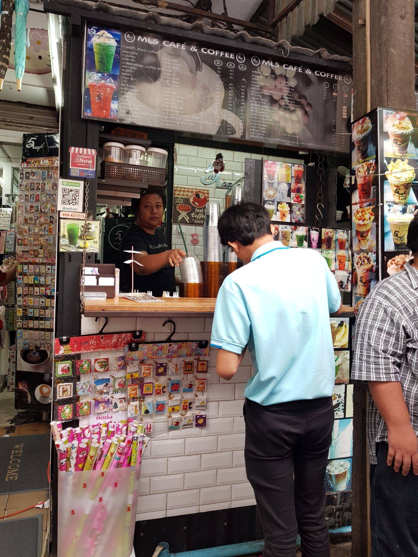 รีวิว Ml5 Cafe&coffee ซอยอารีย์ - ร้านเครื่องดื่มที่คนรอจอแจอีกร้านนึง ...