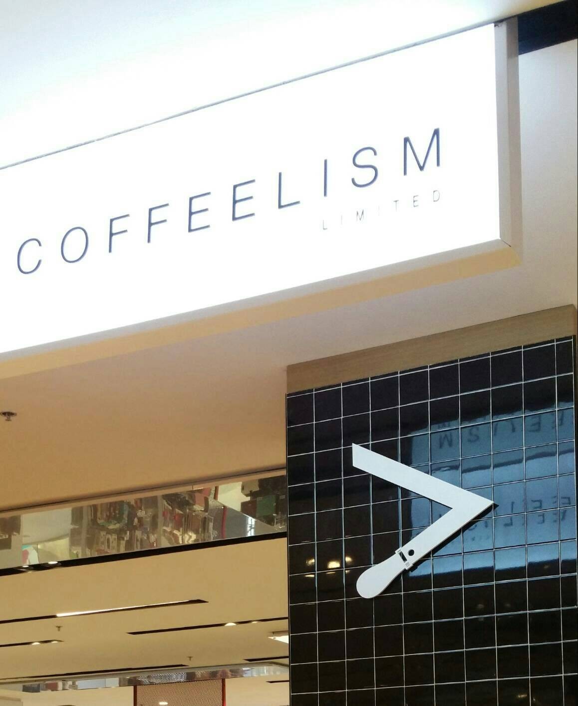 รีวิว Coffeelism Limited เซ็นทรัลเวิลด์ - กาแฟหอมเข้มไม่ใช่น้อย