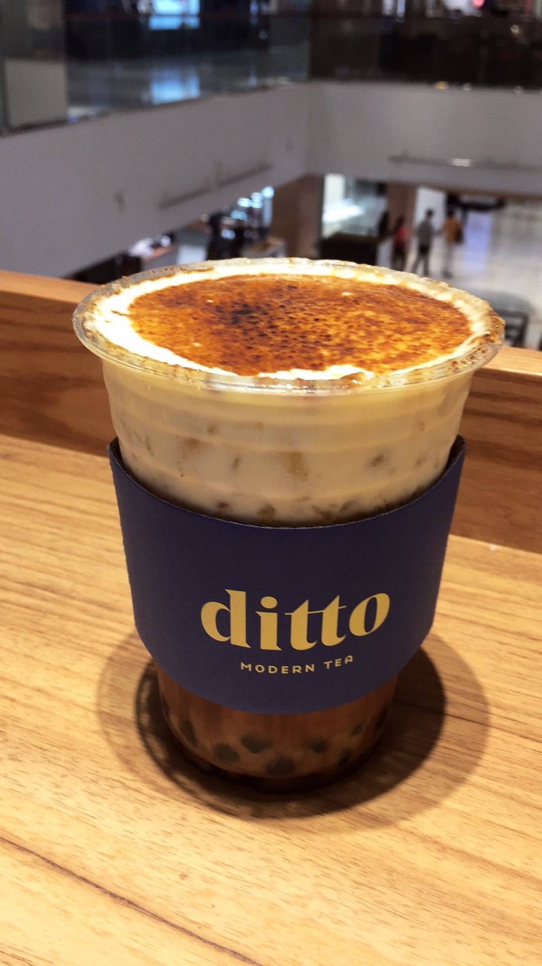 รีวิว Ditto Modern Tea centralwOrld - ชานมชีสพ่นไฟ ครีมชีสดีมากก ราคา ...