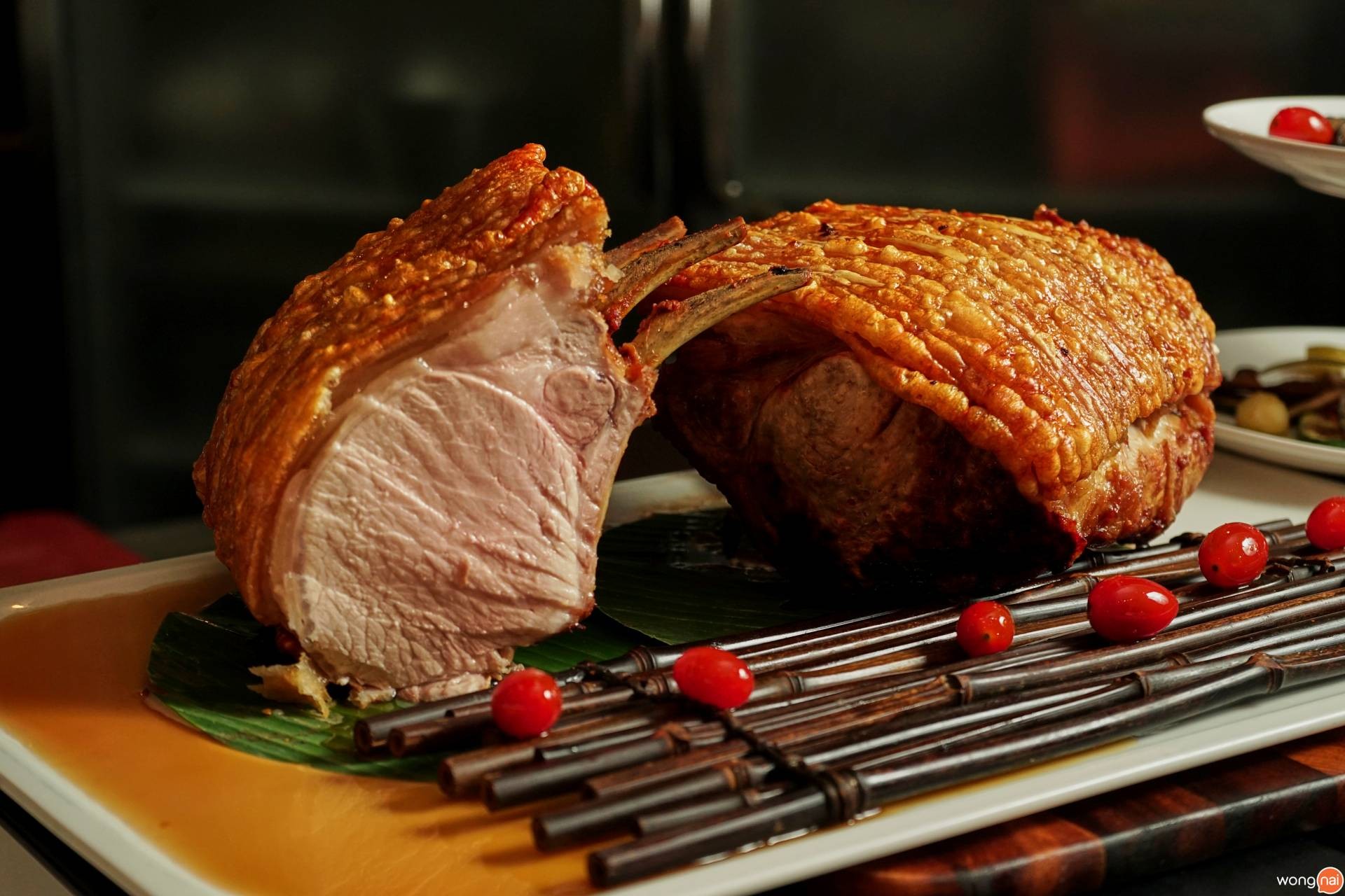 The Berkeley Dining Room บุฟเฟ่ต์โรงแรมอิ่มปูยักษ์ไม่จำกัดเวลา