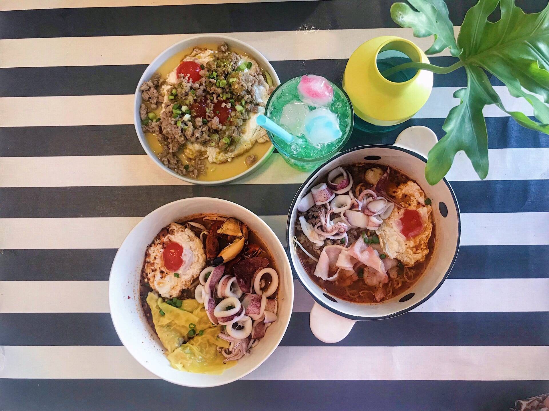 รีวิว Debo Cafe Number 2 - ก๋วยเตี๋ยวต้มยำรสจัด..เลยมาจัดจ่ะ