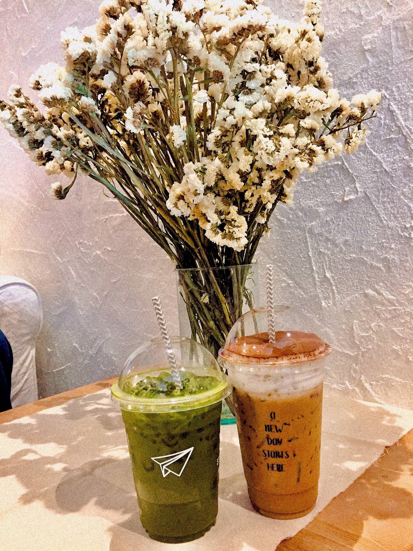 รีวิว Paper plane coffee ชัยนาท - ร้านสวยดีมาก ราคาโอเค อร่อยด้วย