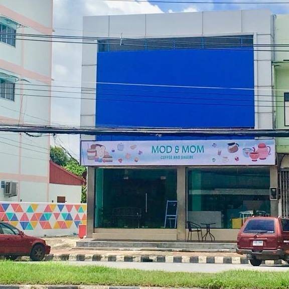 รีวิว Mod & Mom - ร้านกาแฟน่ารัก ขนมอร่อย - Wongnai