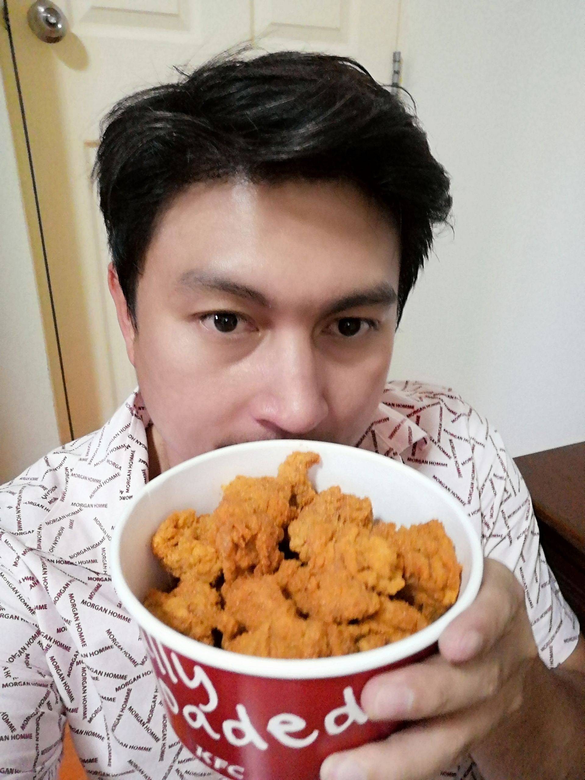 รีวิว KFC กาดฝรั่ง - ไก่ทอด KFC