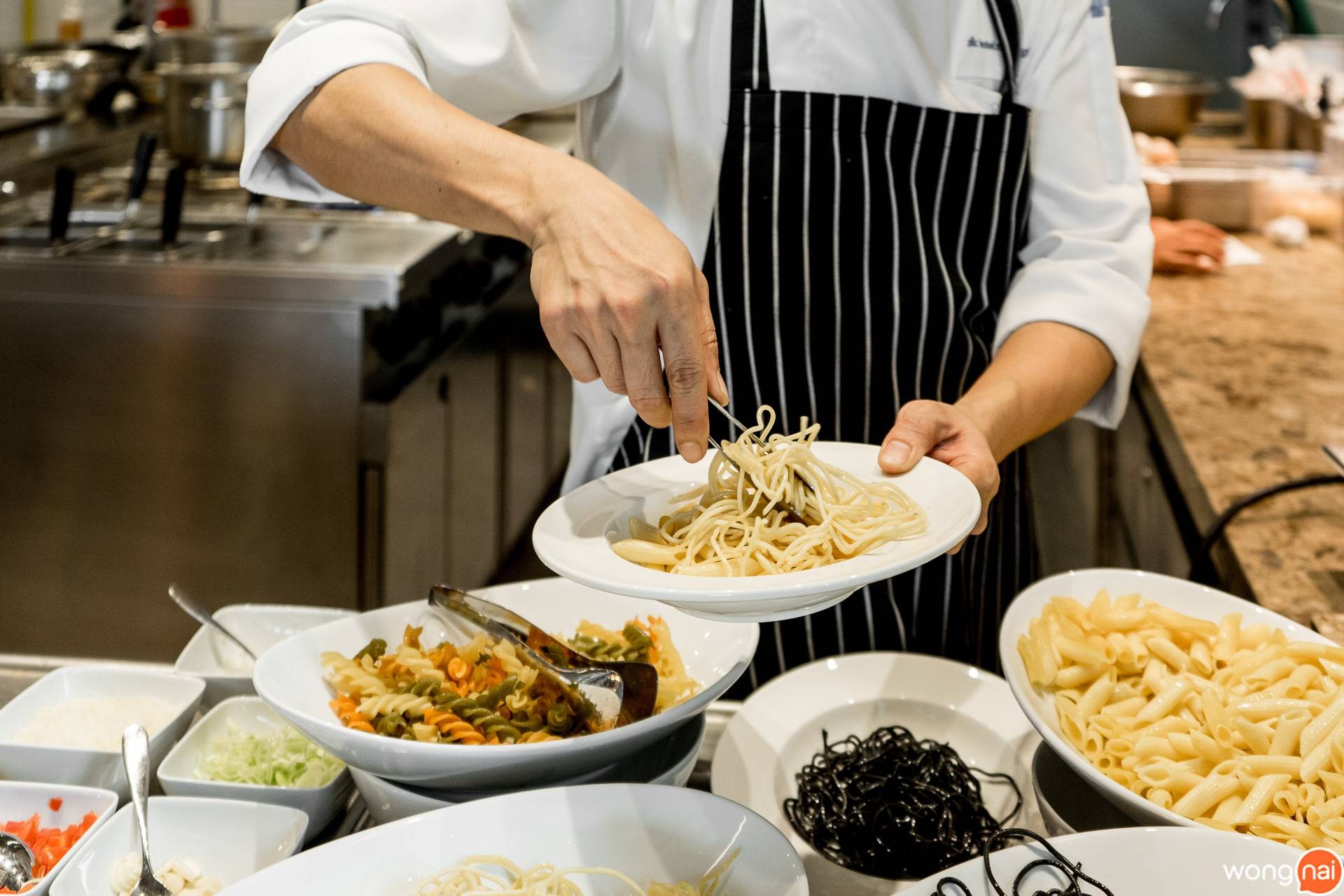 The Oasis All Day Dining บุฟเฟ่ต์นานาชาติระดับ 5 ดาว!