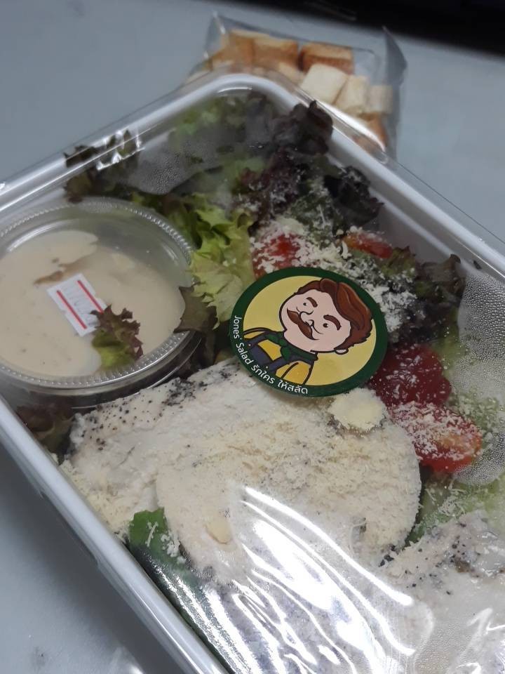 รีวิว Jones' Salad ฟิวเจอร์ พาร์ค รังสิต - ร้านเล็กๆใต้ตึกจามสแควร์