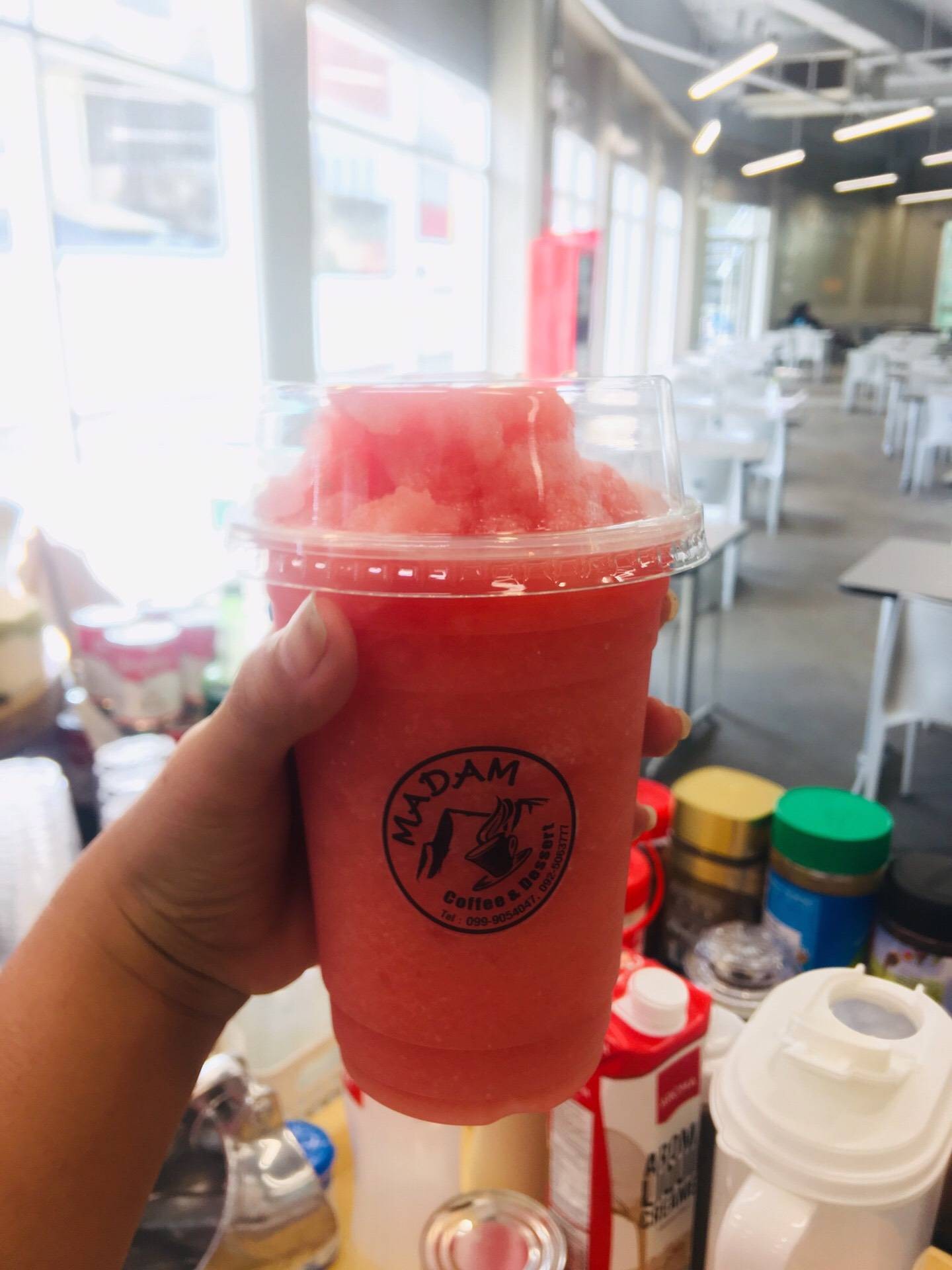 รีวิว Madam coffee - น้ำแตงโมปั่น หวานชื่นใจ