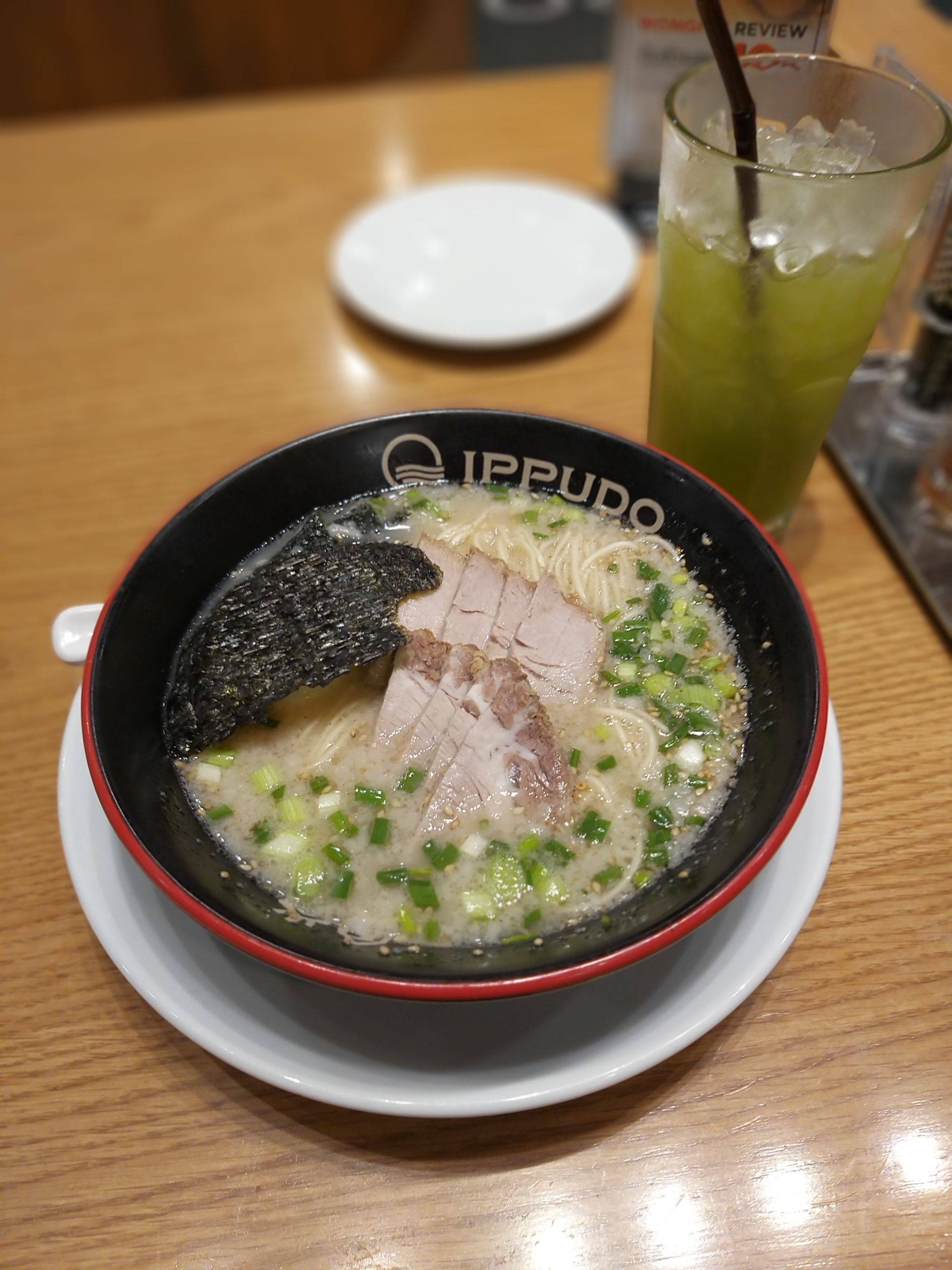 รีวิว Ramen Ippudo Central Rama 9 - zero ramen กะ ไก่ทอด อร่อยที่สุดแล้ว - Wongnai