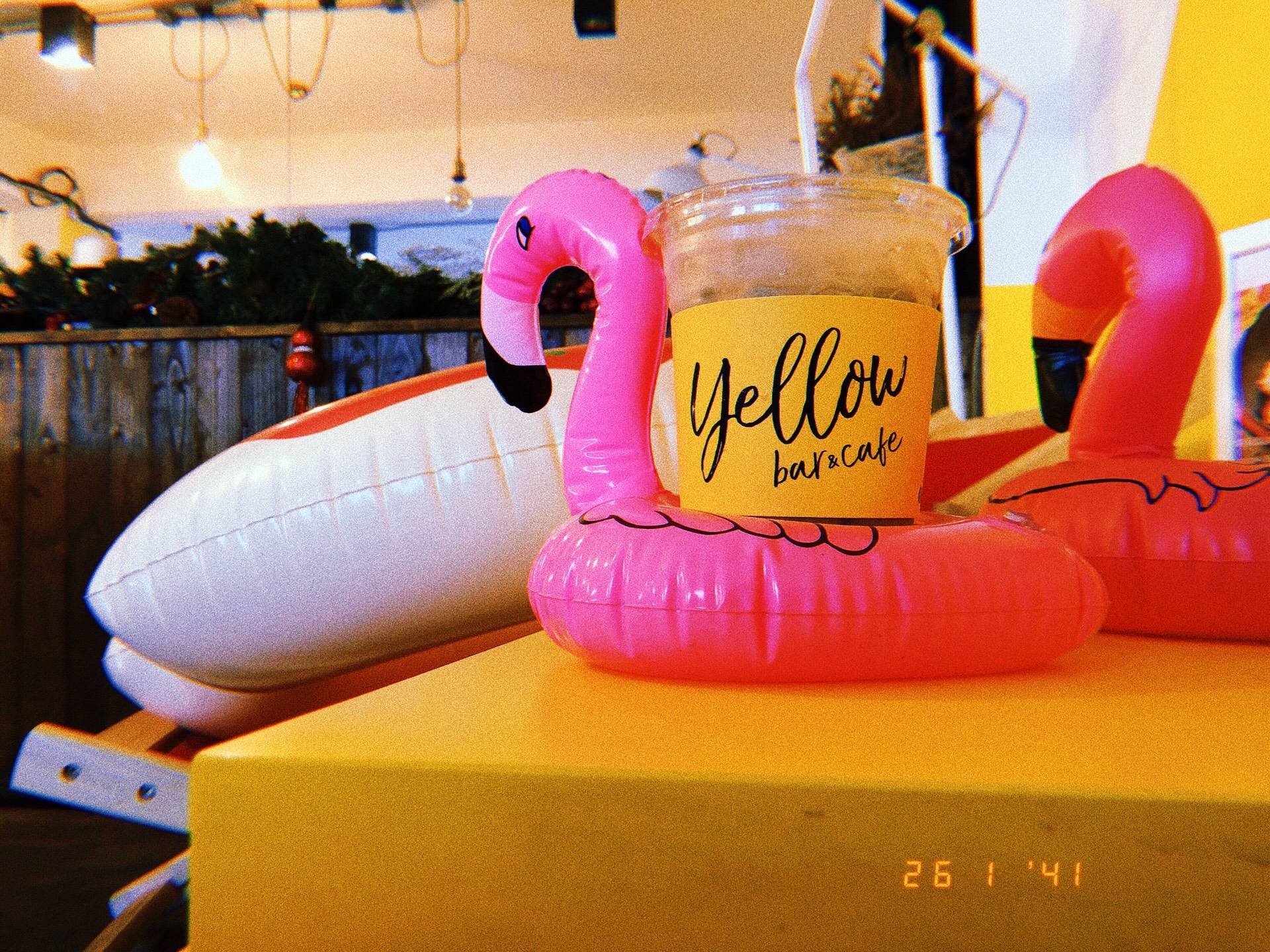 รีวิว Yellow Bar and Cafe - เป็นร้านที่น่าสนใจร้านนึงเลยนะ ตอนเช้าขาย ...