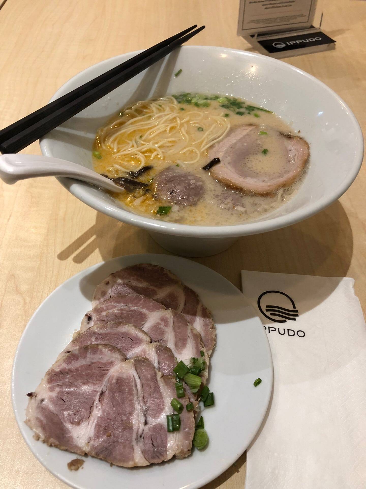 รีวิว Ramen Ippudo เมกา บางนา - ครั้งแรกกับ ippudo ที่เมืองไทย