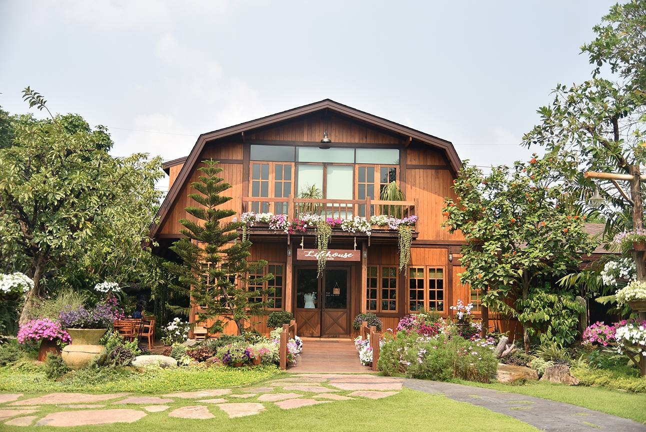 รีวิว Lifehouse Cafe - ร้านโดดเด่น ท่ามกลางธรรมชาติ เหมาะมากสำหรับผู้ ...