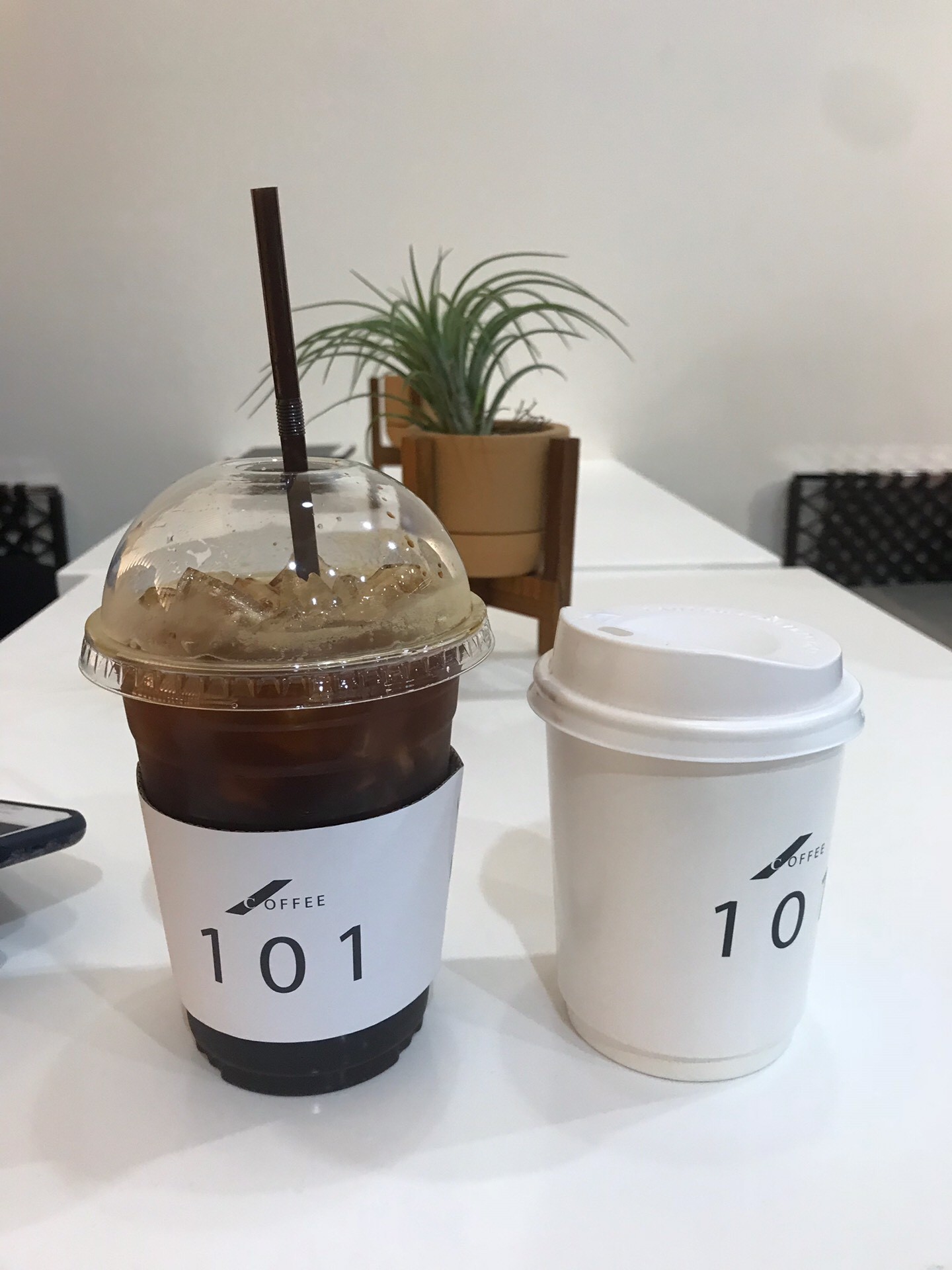 รีวิว Coffee 101 เซ็นทรัลเวิลด์ - กาแฟดี ราคาดีเลยถ้าคิดว่าอยู่ในห้าง