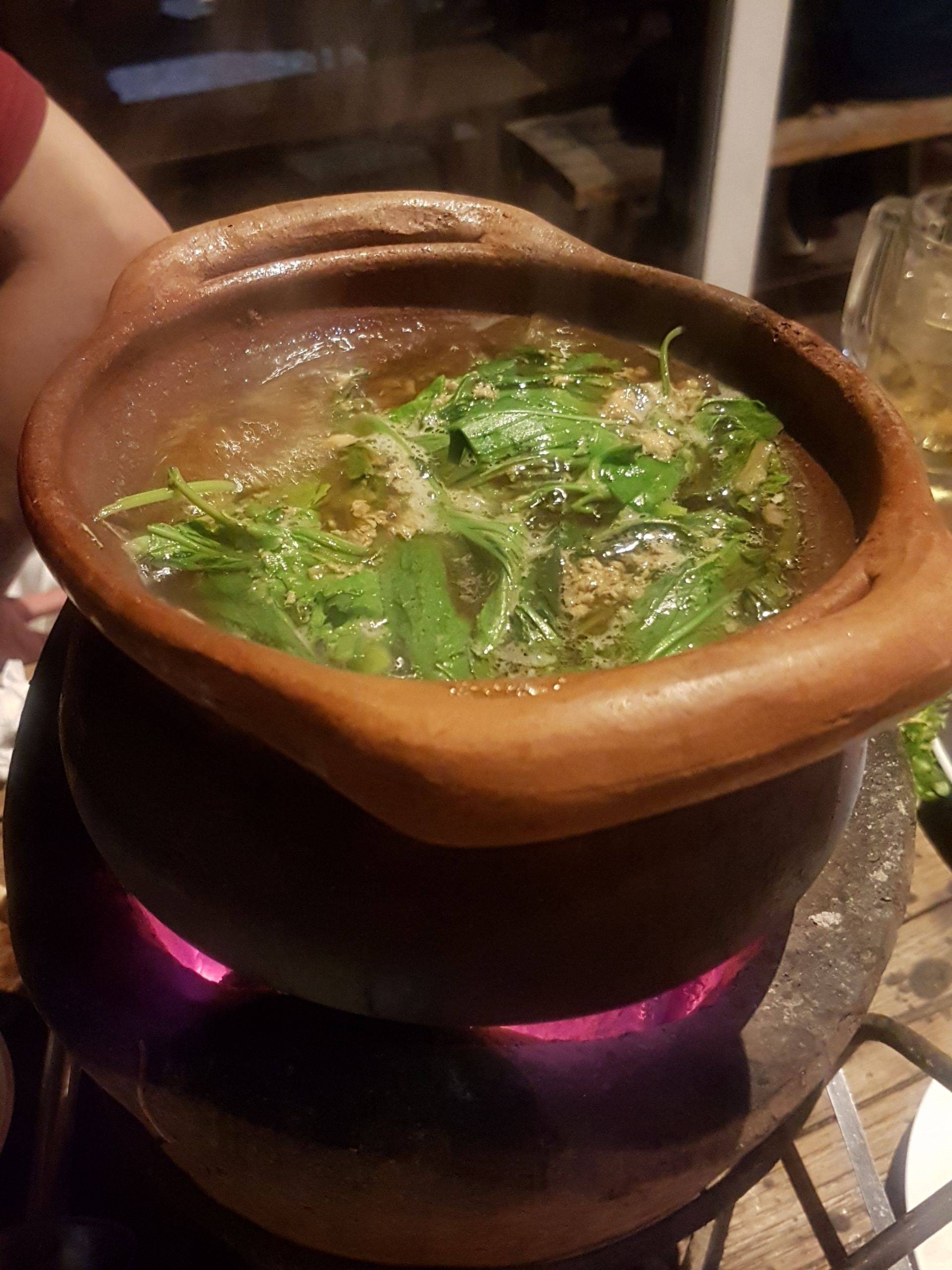 รีวิว Inbox Coffee Bar - อาหารดี บรรยากาศดี หมูจุ่มก็ดี
