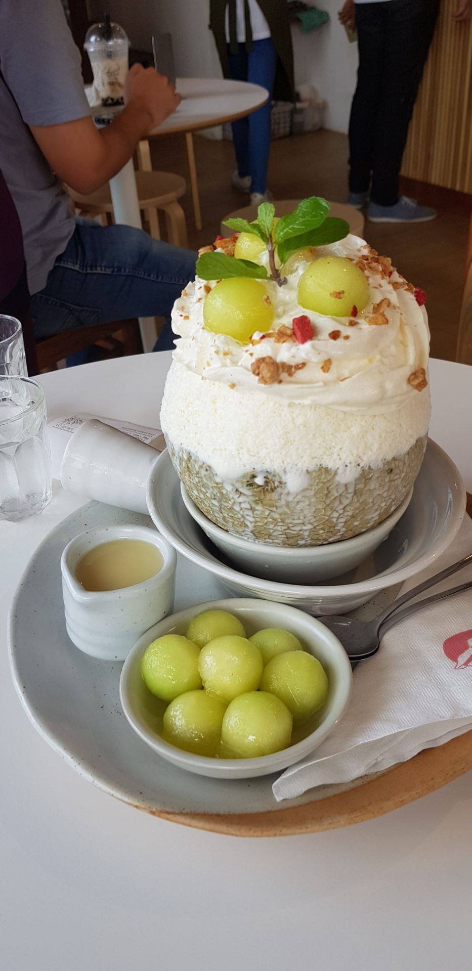 รูป Cheevit Cheeva Siam Square One