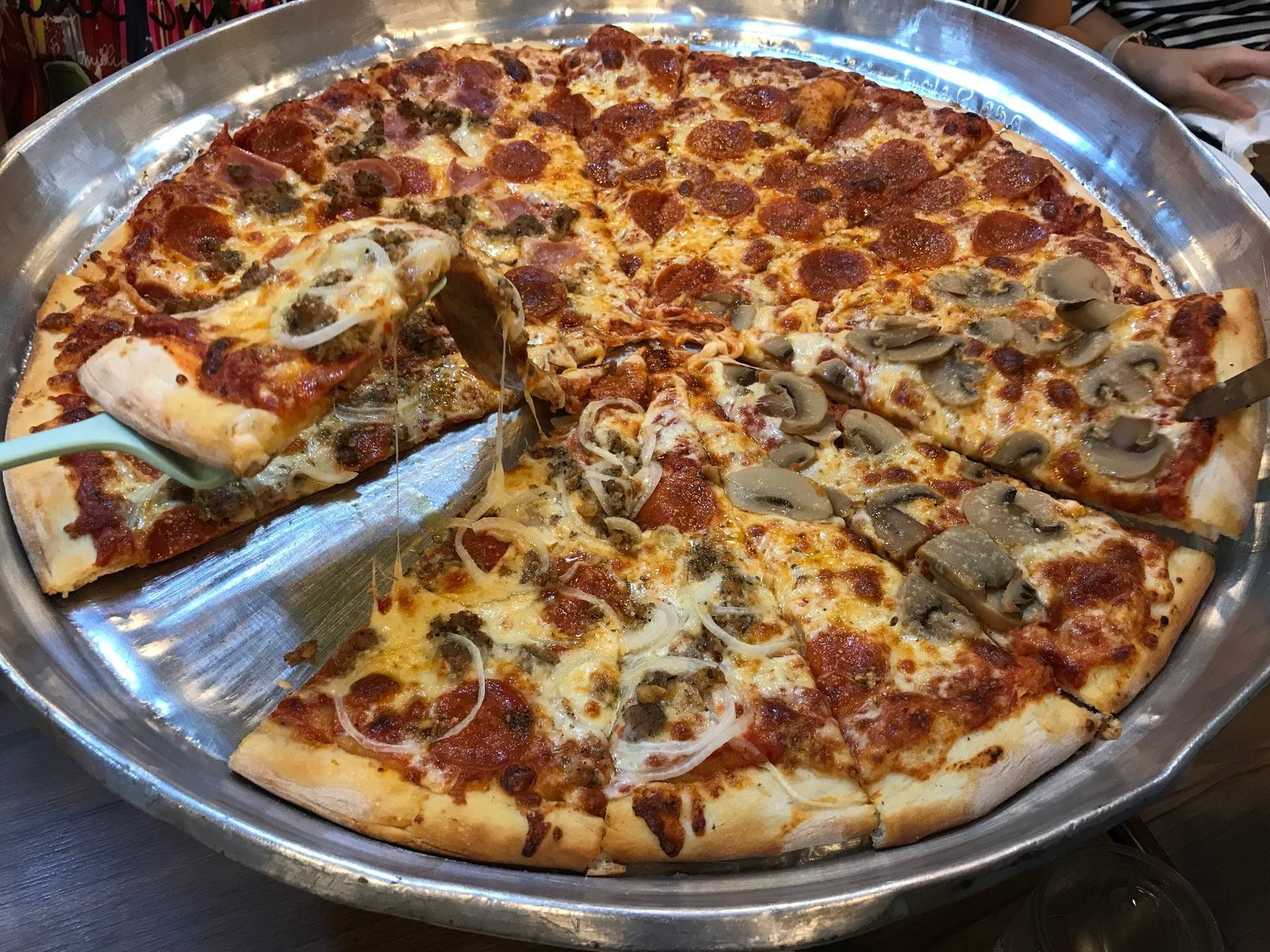 รีวิว New York Pizza House พัทยาสายสาม - มากินพิซซ่าขนาดยักษ์กัน