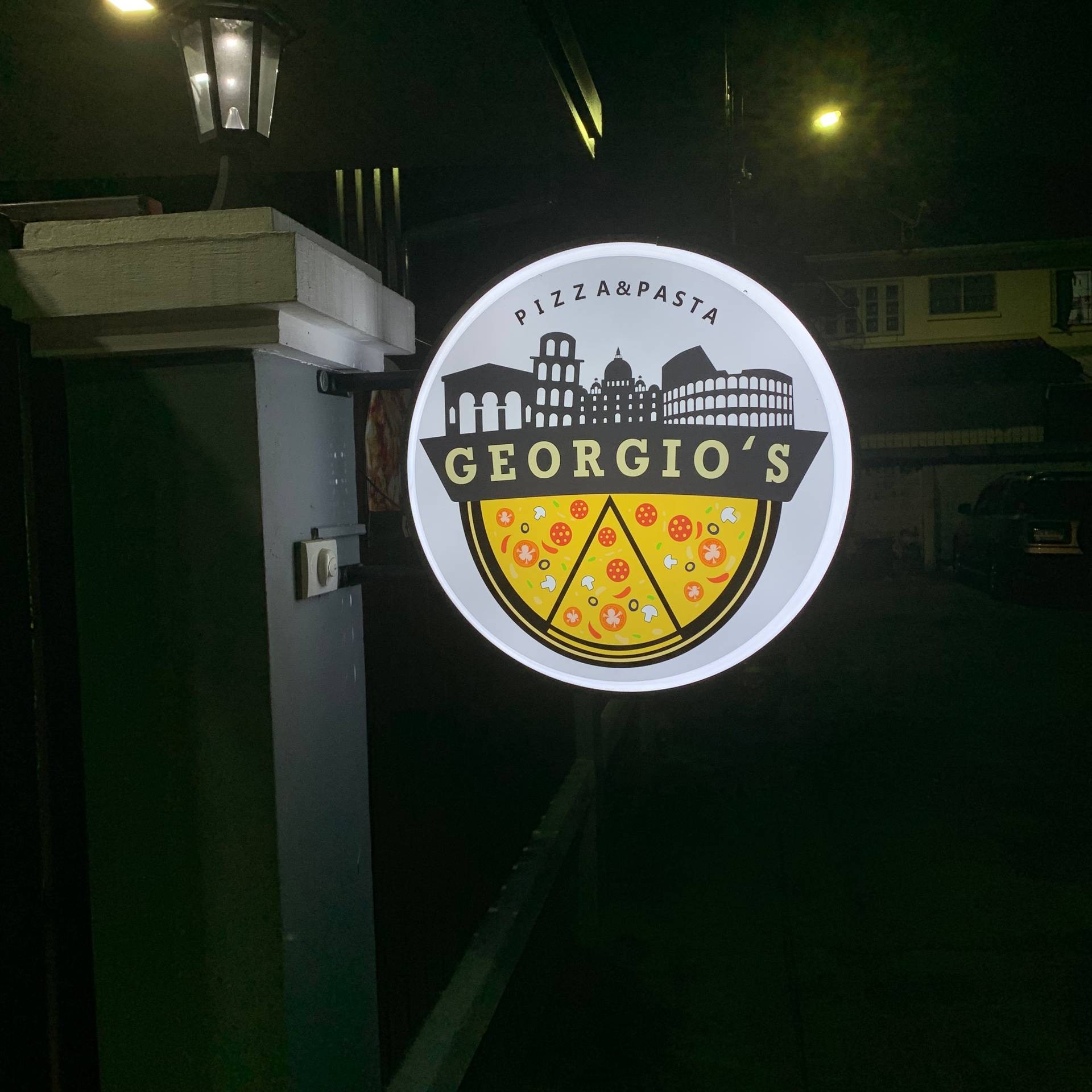 รีวิว Georgio's Pizza BKK - - The best pizza place in town so far - Wongnai