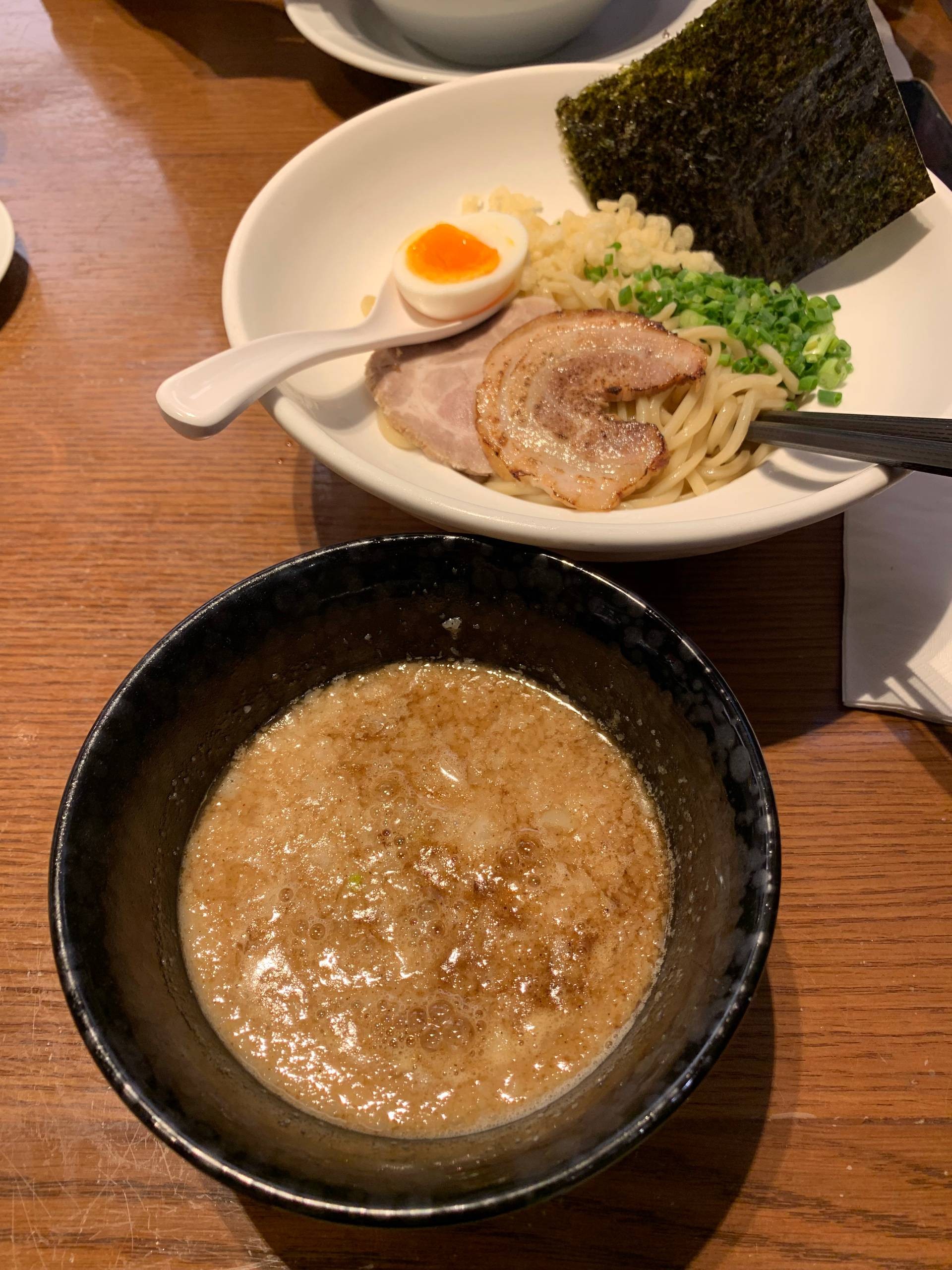 รีวิว Ramen Ippudo Emporium - อร่อยรสชาติเข้มข้นดี