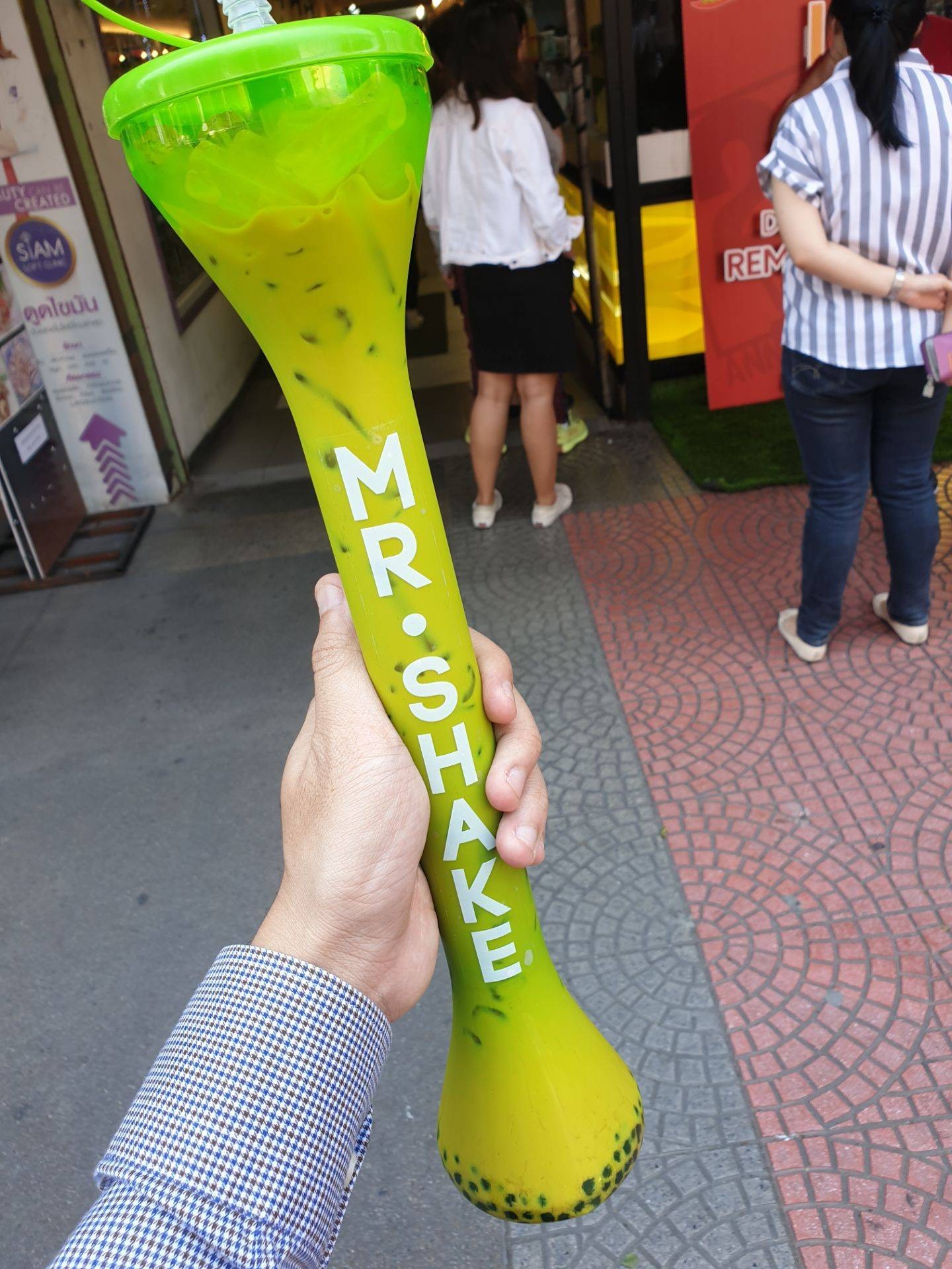 รีวิว Mr.Shake สยามสแควร์ - อร่อยอยู่แล้ว เป็นสาขาแรกๆของMr.Shakeเลย