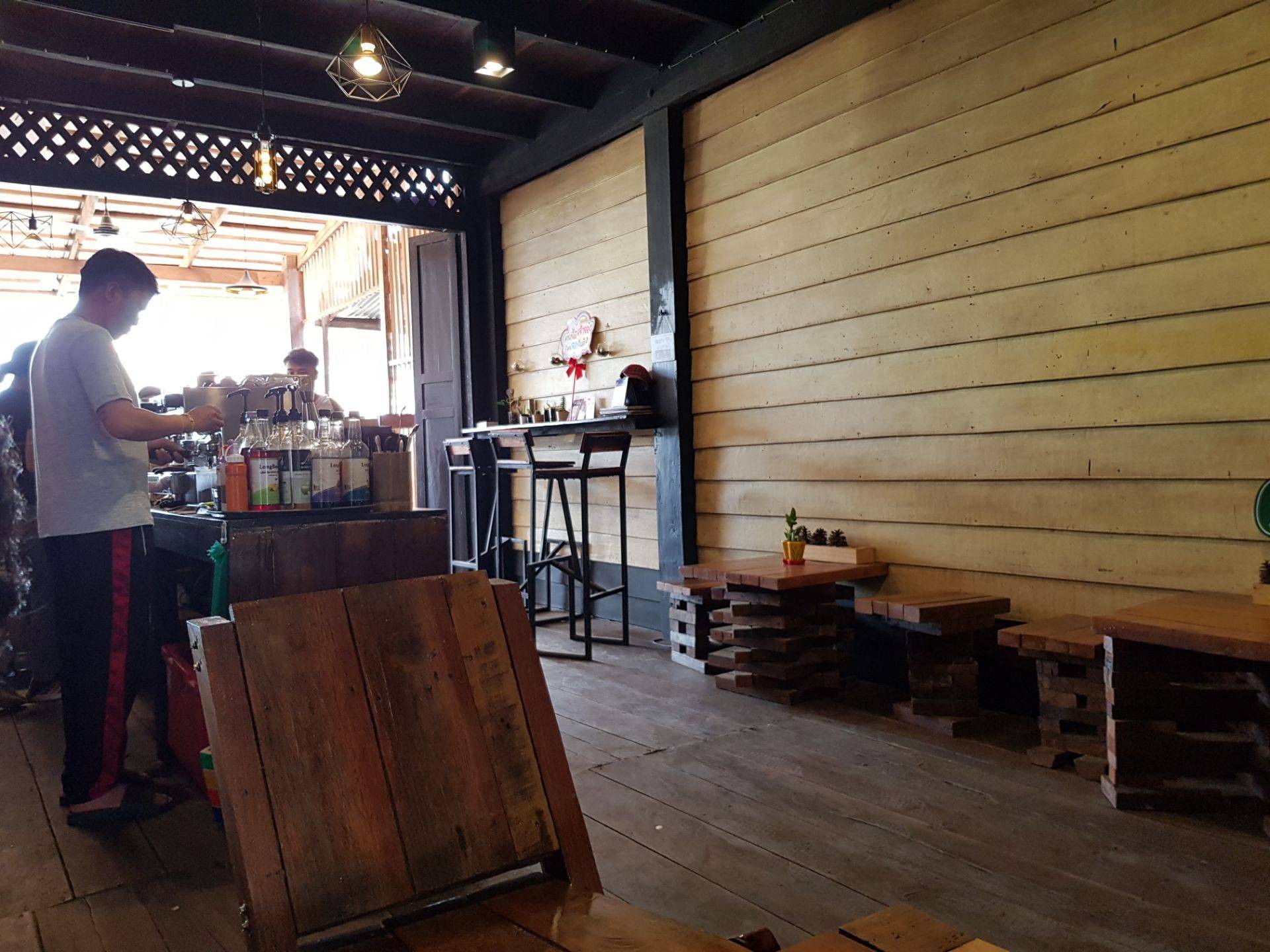 ร้าน Ryn Coffee ปากเซ | รีวิวร้านอาหาร - Wongnai