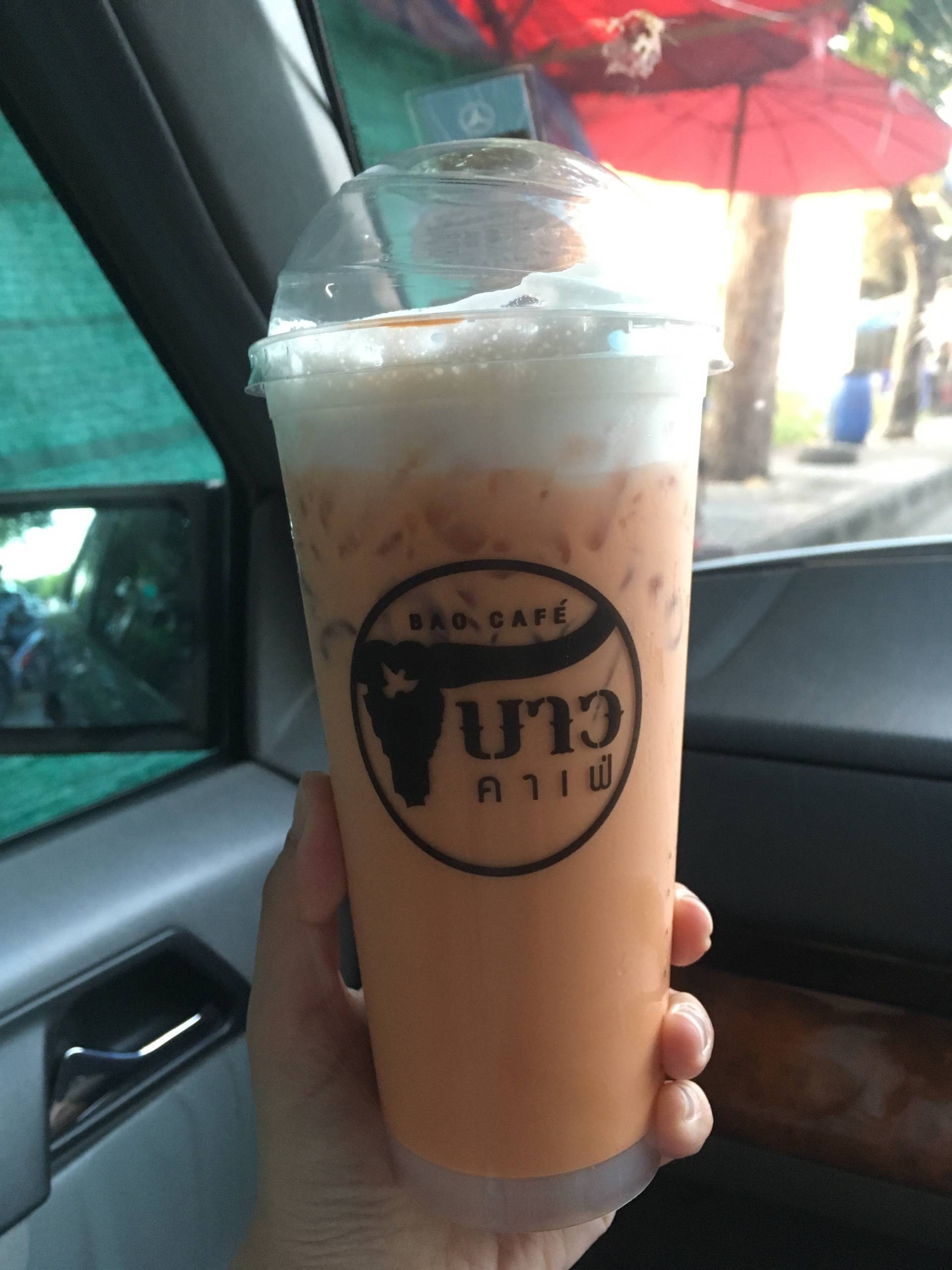 ชานมเย็น ร้าน Cafe Bao CJ เพชรเกษม77