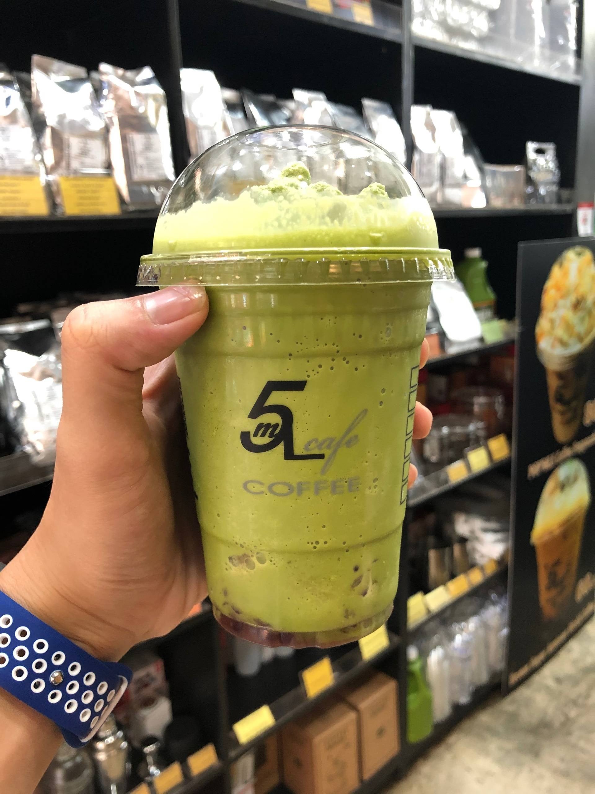 รีวิว ML 5 cafe coffee ศาลาแดง - ร้านน้ำของย่านศาลาแดง
