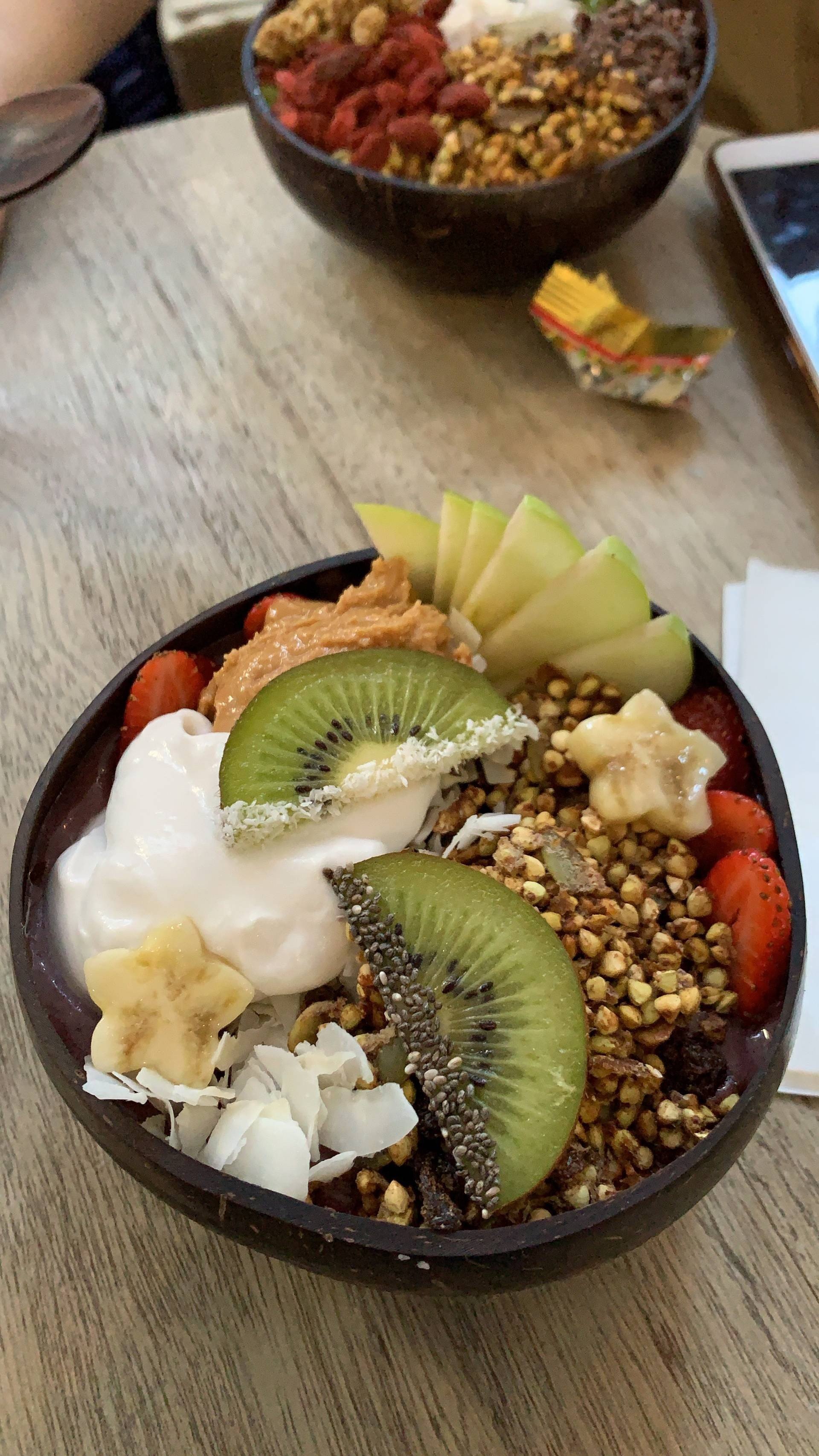 รีวิว Smoothme Superfood Bar - Cheap, healthy, delicious acai bowls for ...