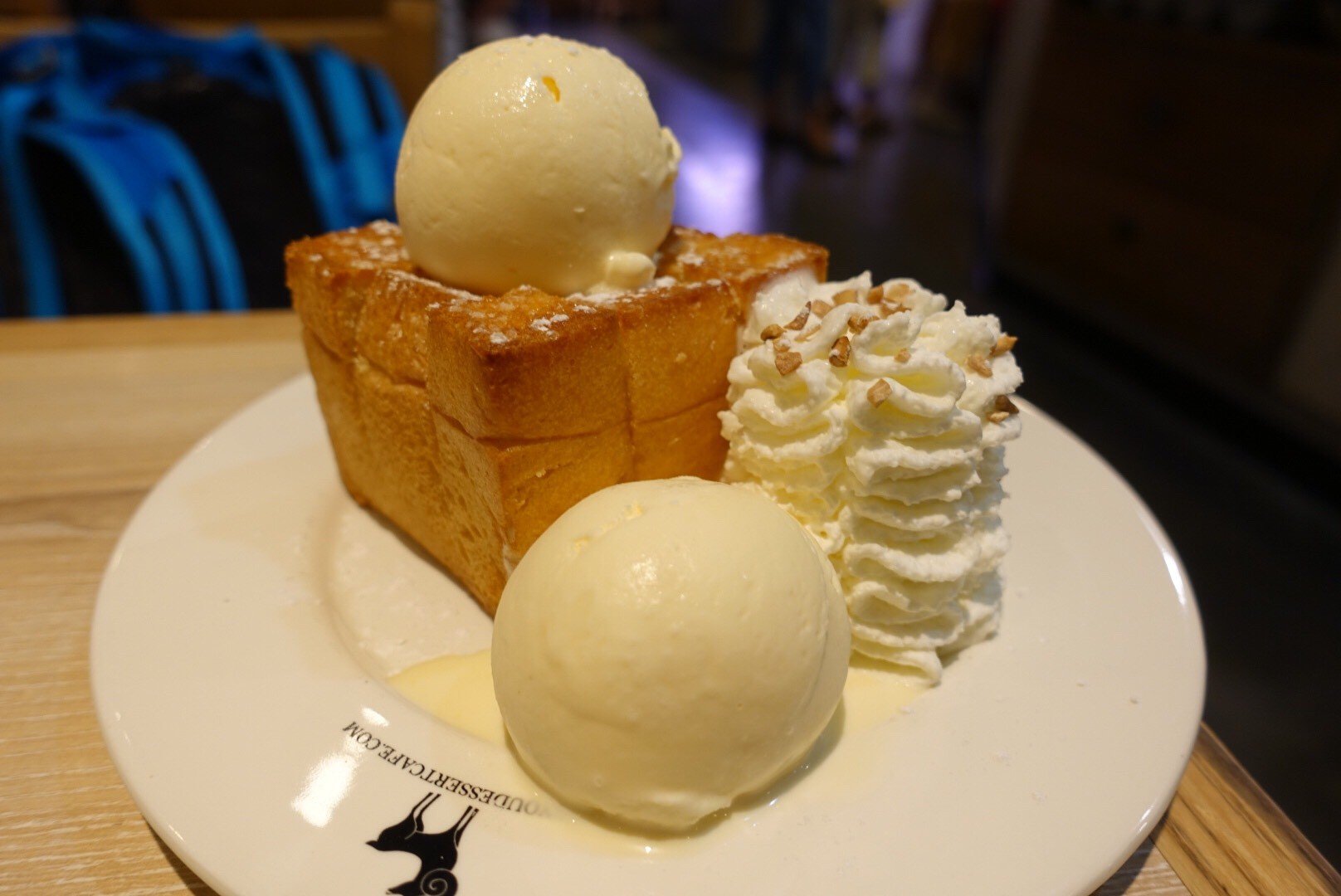 รีวิว After You Dessert Café สีลม คอมเพล็กซ์ - ขนมปังเนยโสดจะอร่อยถ้า ...