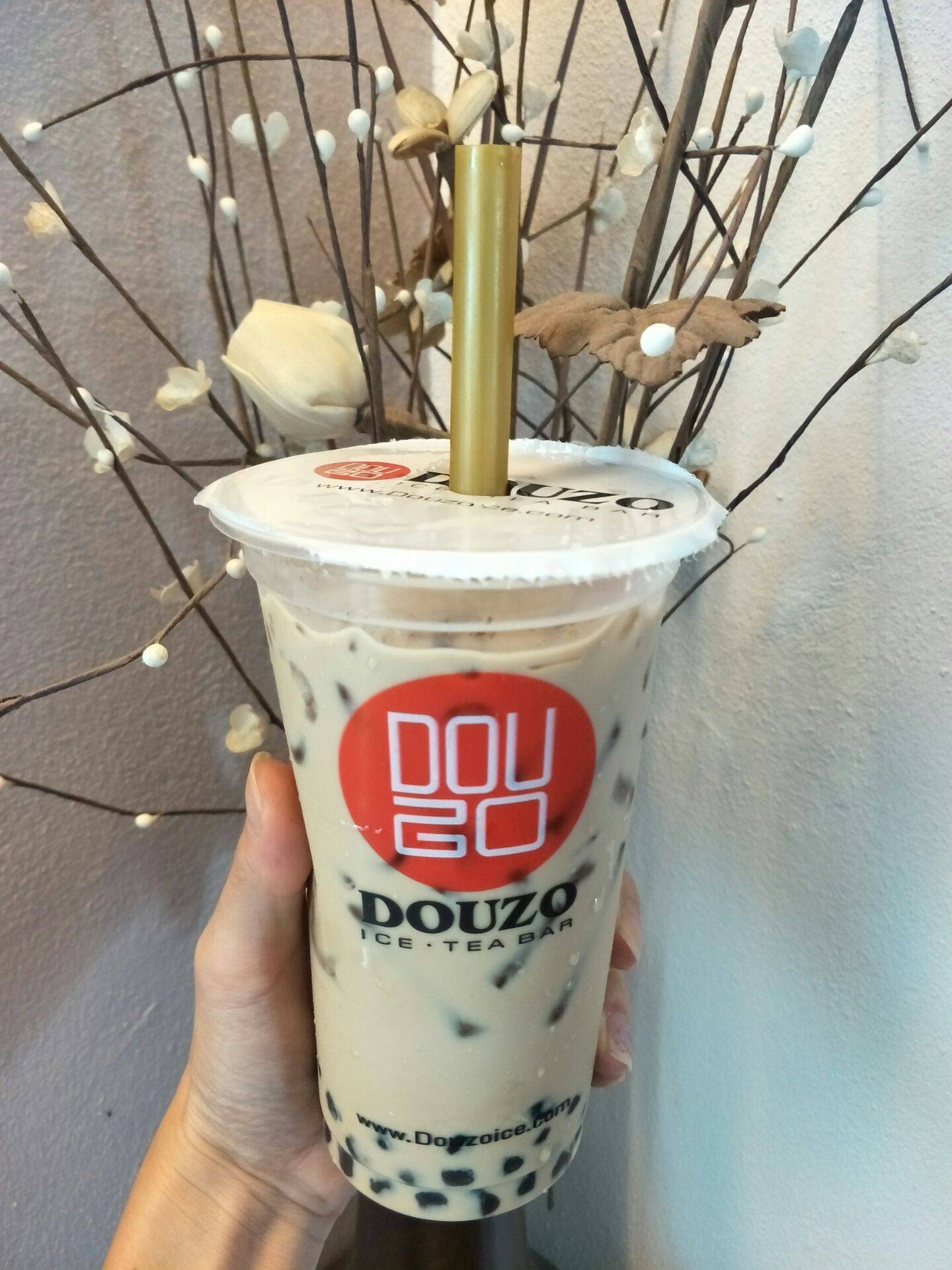 รีวิว Douzo ซีคอนสแควร์ - ชานมไข่มุขคุณภาพดี ไม่หวานมาก ราคากันเอง