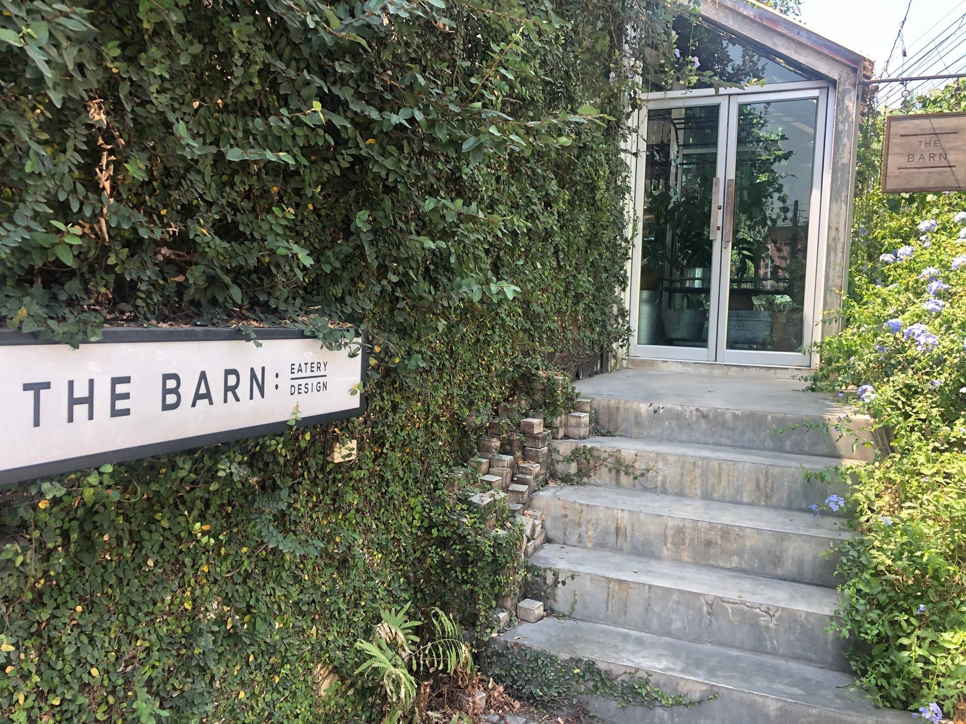 รีวิว The Barn : Eatery Design - ร้านนี้โดนใจที่สุดแล้ว