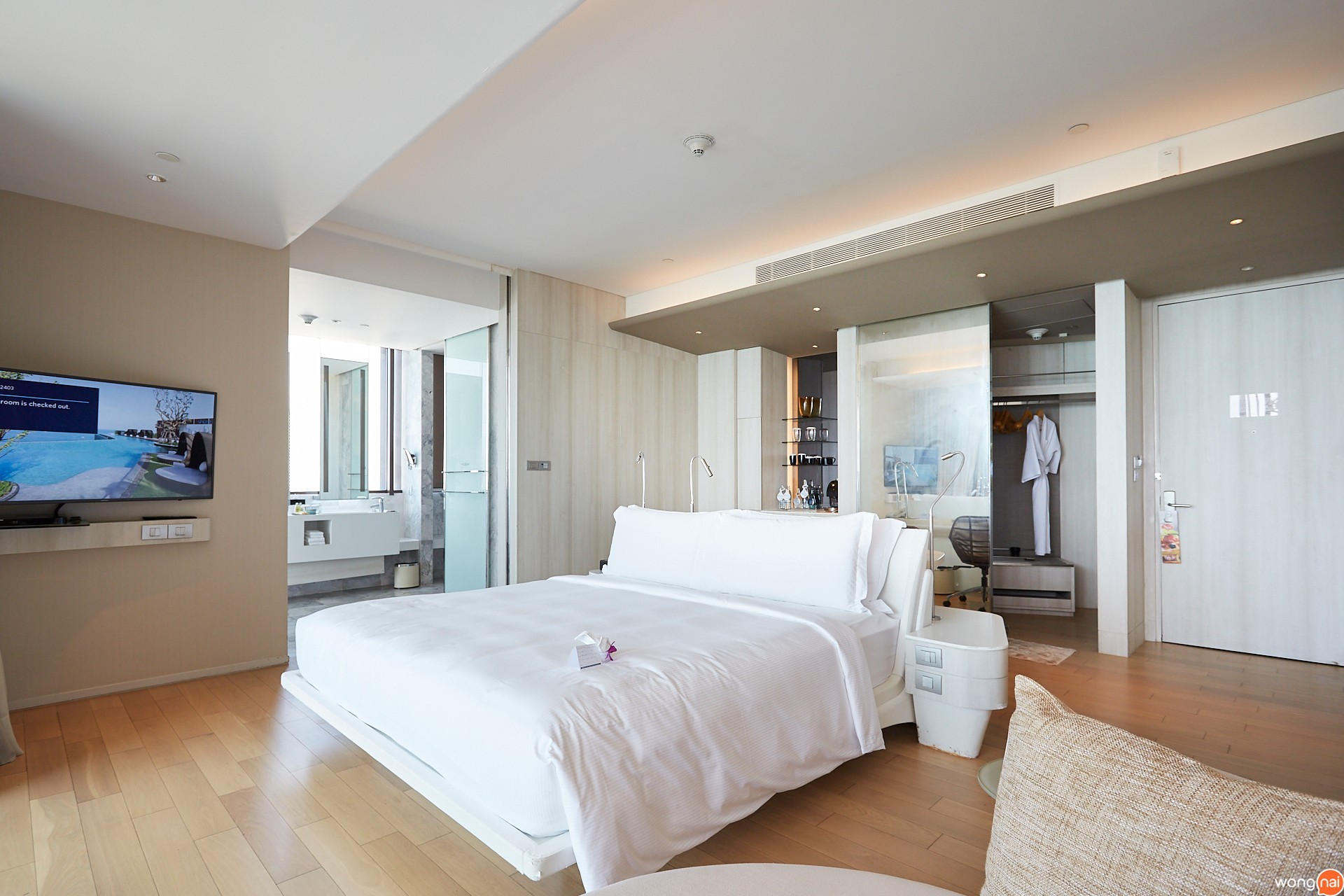 Hilton Pattaya โรงแรมพัทยาวิวทะเล ดีไซน์เก๋ ใจกลางเมือง!