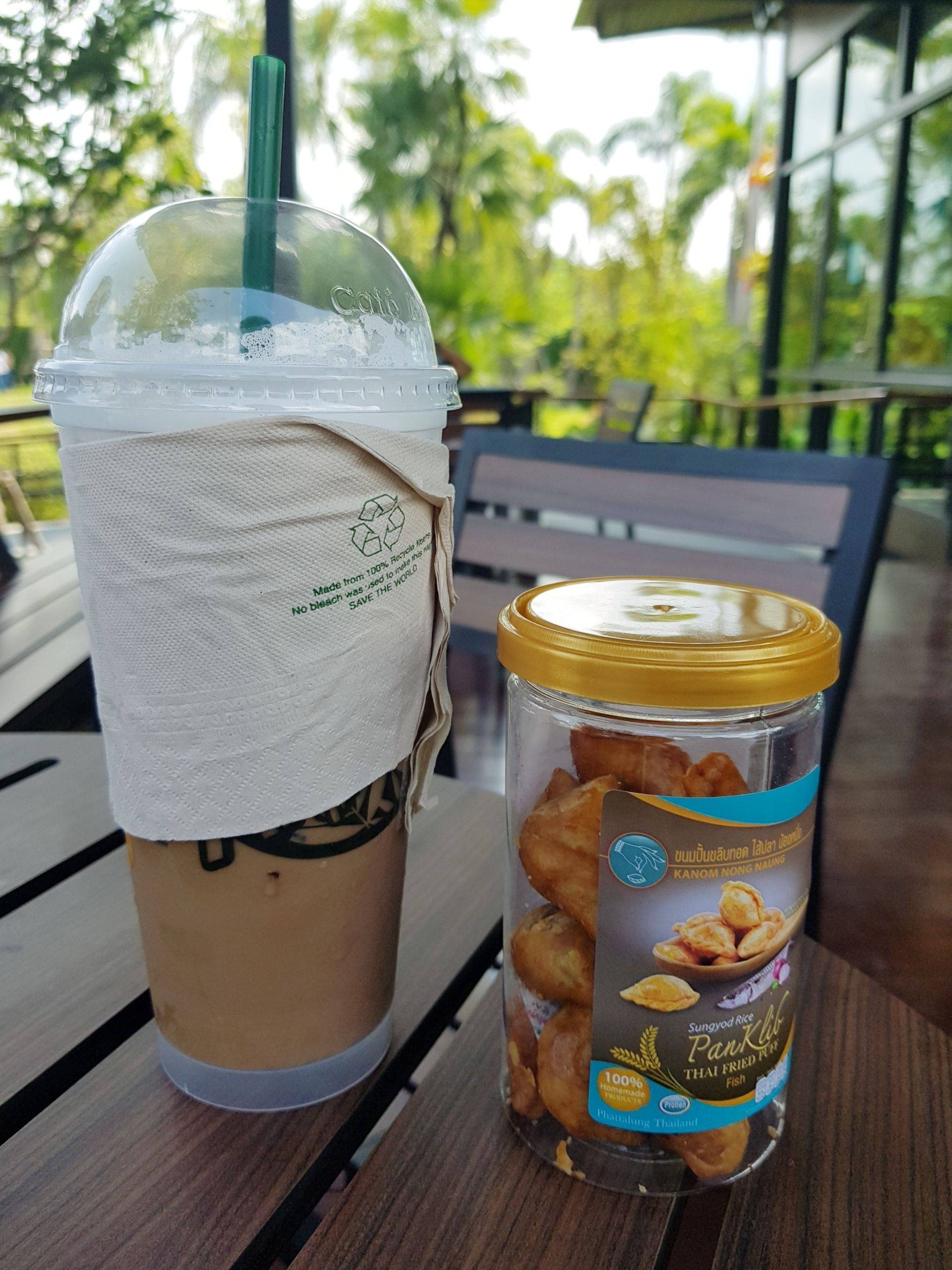 รีวิว Café Amazon - DD2579 สถานีบริการ หจก.เขาคิชฌกูฏสเตชั่น - พนักงาน ...