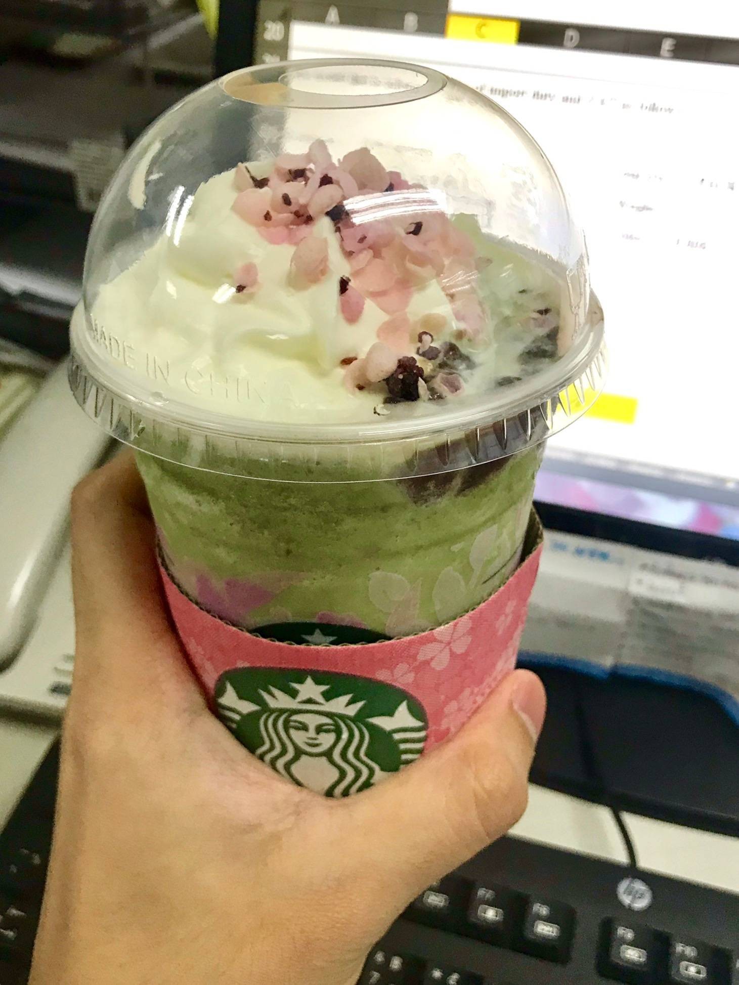 รีวิว Starbucks Big C Rama IV - มาลองชาเขียวซากุระ - Wongnai