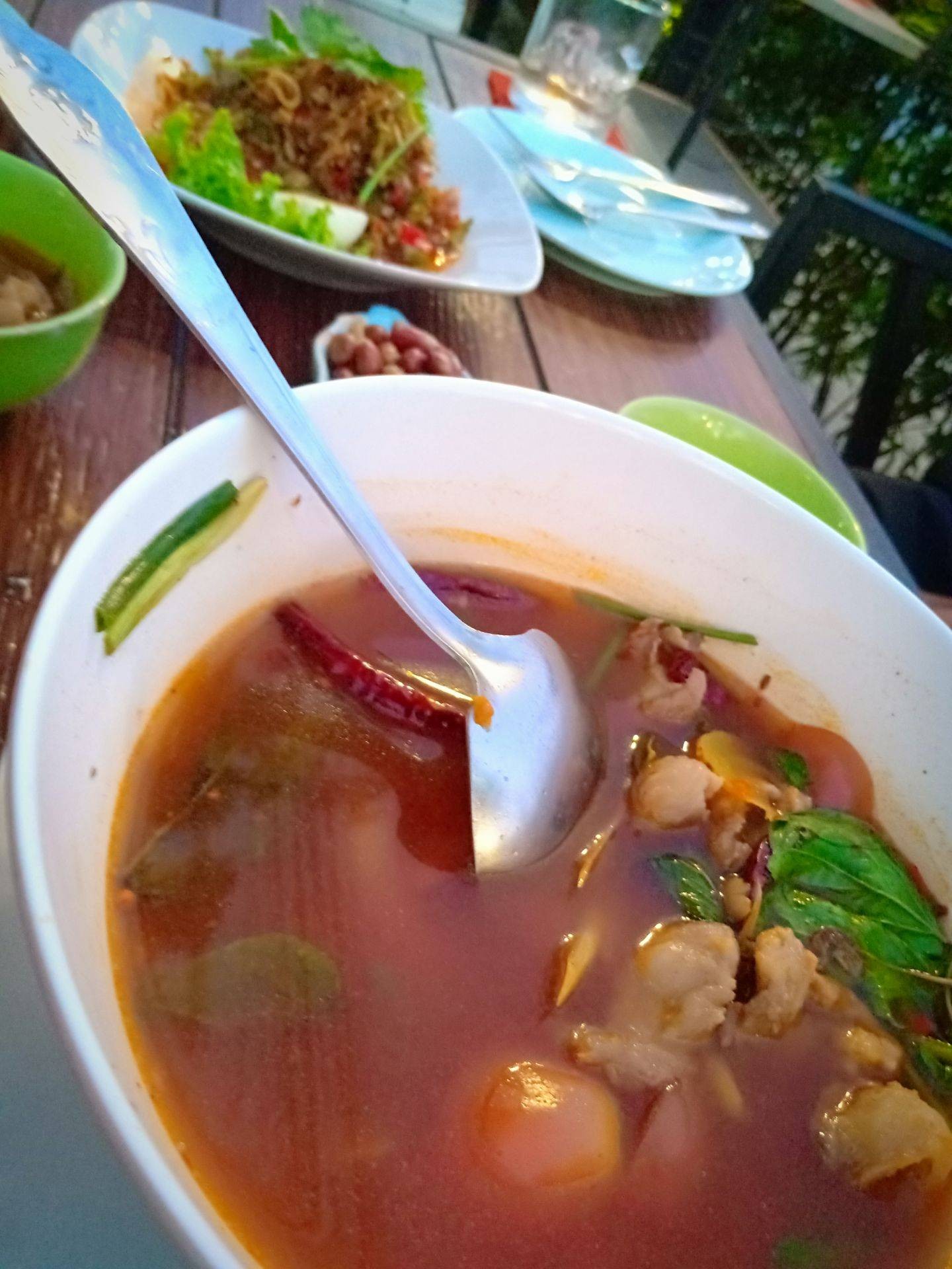 รีวิว Chillin - อาหารรสชาตดี รสจัดดี ชอบคะ