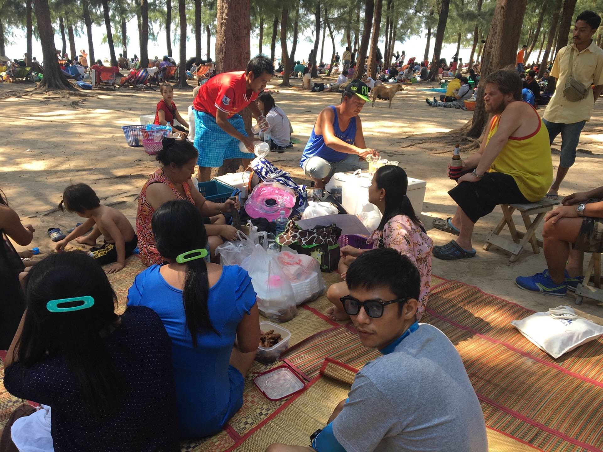รูป หาดนางรำ