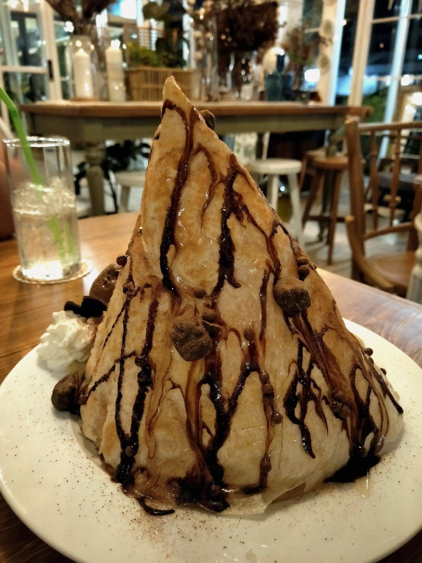 Roti Volcano ร้าน Mama made Roti by Kahava Cafe ปั๊มบางจาก เย็นอากาศ