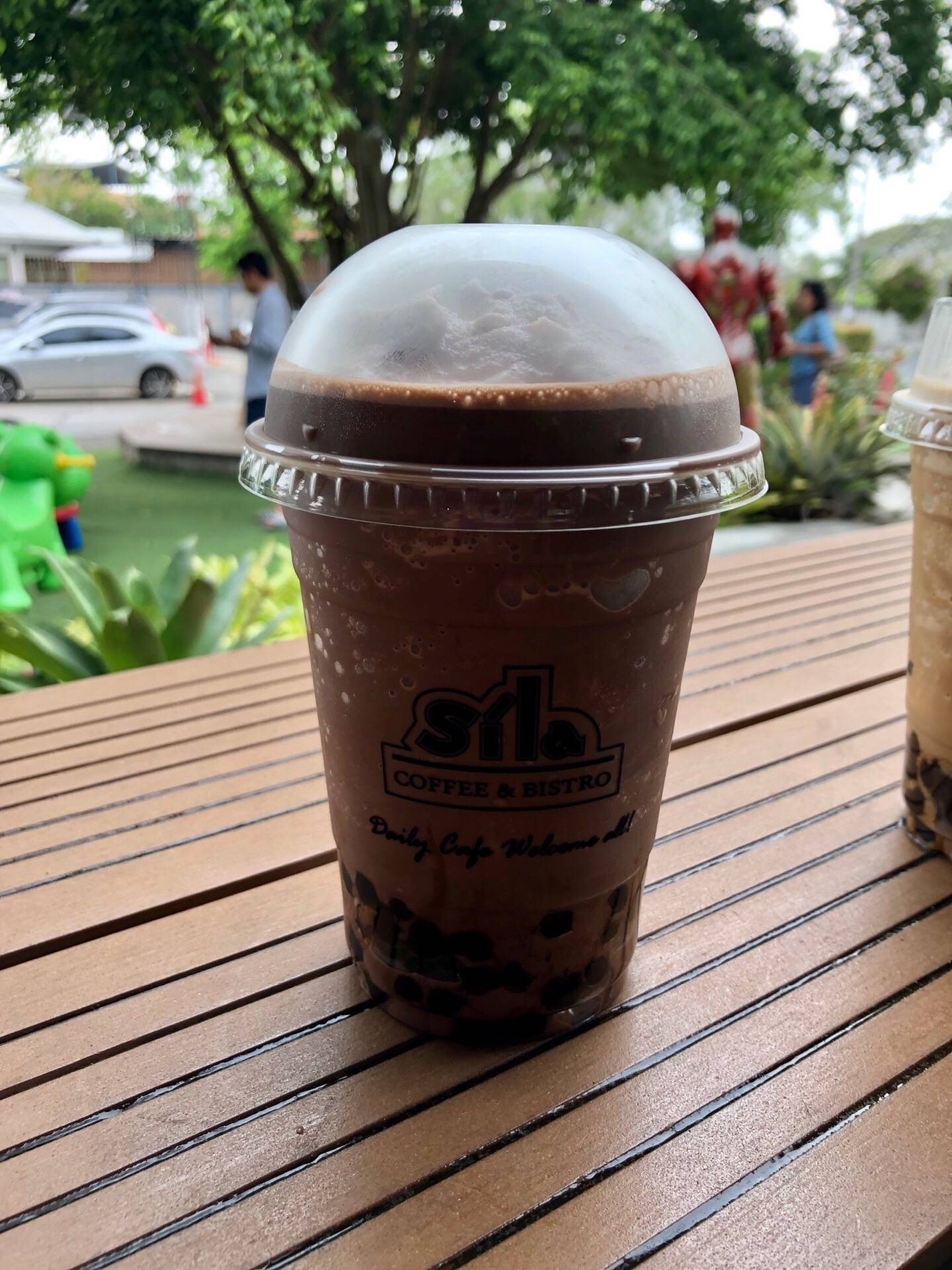 รีวิว Sila Coffee & Bistro - บรรยากาศดีงามมาก ราคาถูก