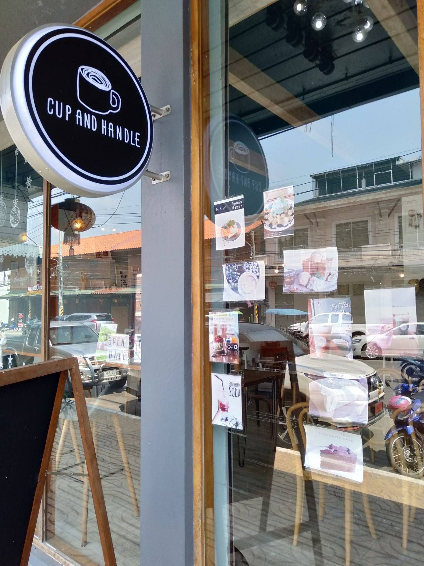 รีวิว CUP AND HANDLE - เรียบหรูดูดี น่นั่งน่ากิน 💯🆗 ️