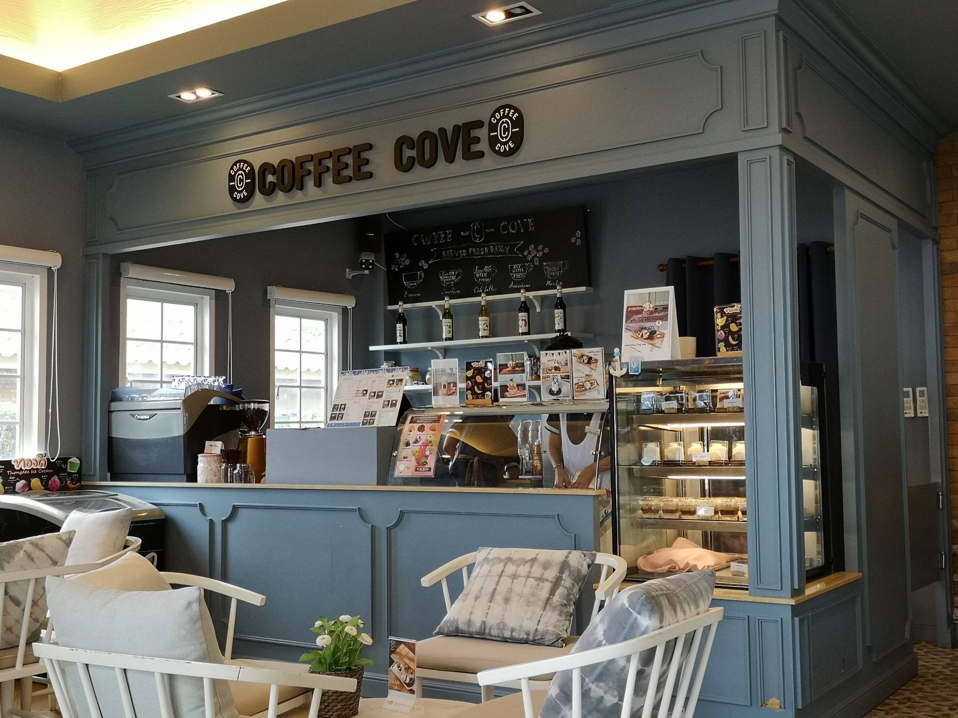 รีวิว Coffee Cove - วิวสวยริมทะเล