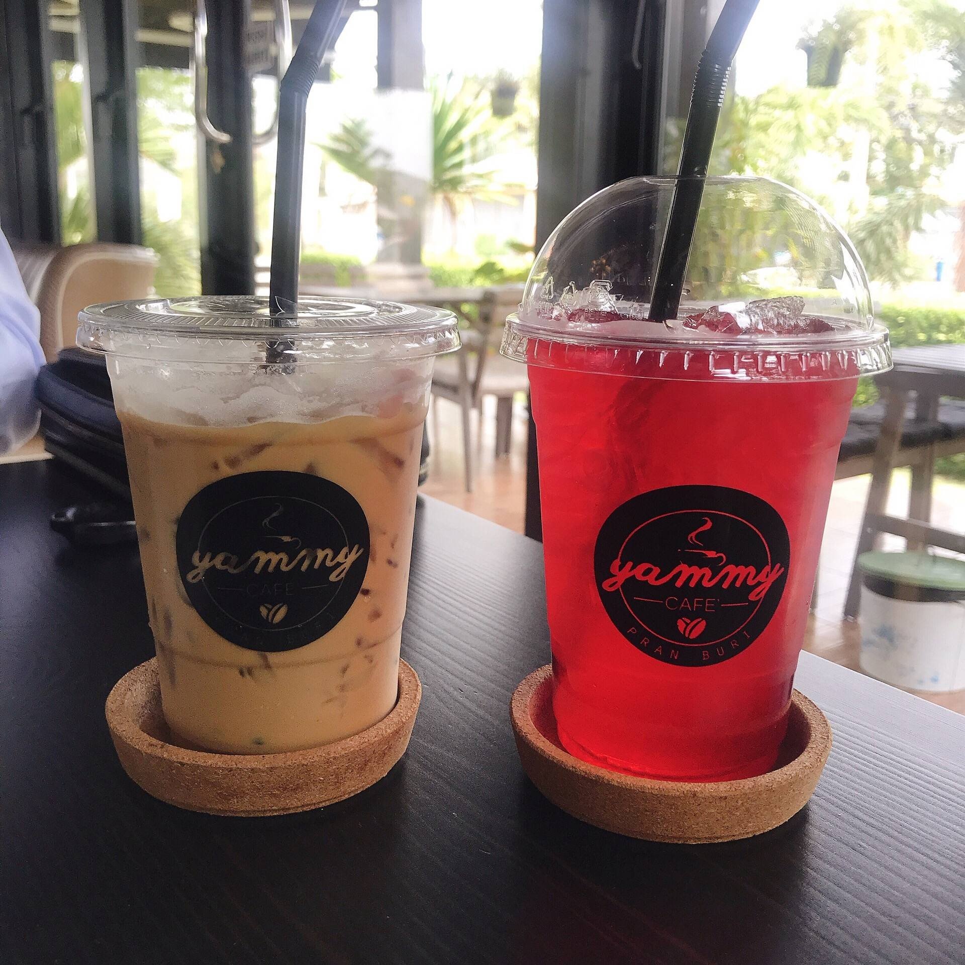 รีวิว Yammy Cafe Pranburi - ร้านน่ารัก อาหารอร่อย