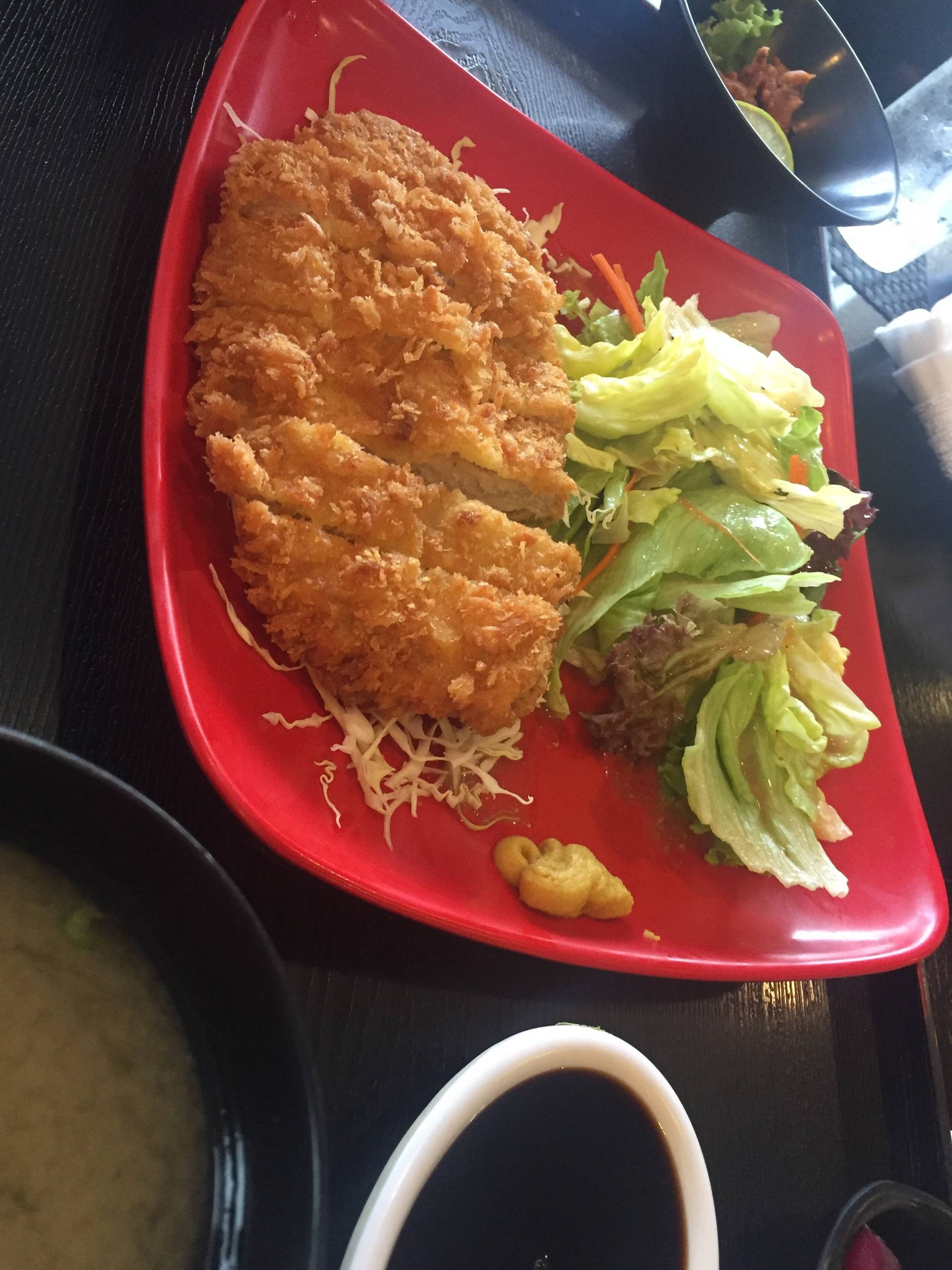 ชุดทงคัทซึ • มีซุป ข้าวเปล่า ผักดอง ไก่ทอด มาเป็นเครื่องเคียง ร้าน IKKYU-TEI อมตะนคร