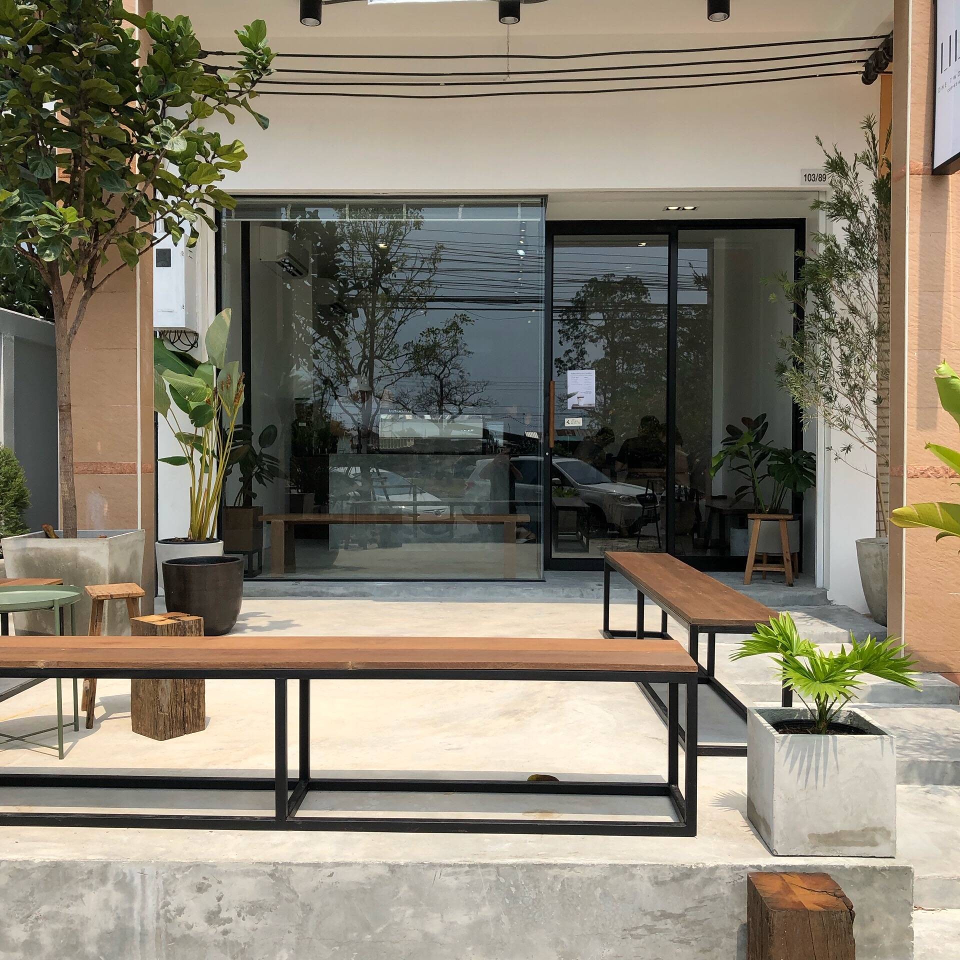 รีวิว One Two Two Coffee Bar ชลบุรี - ร้านกาแฟเปิดใหม่ชลบุรี - Wongnai