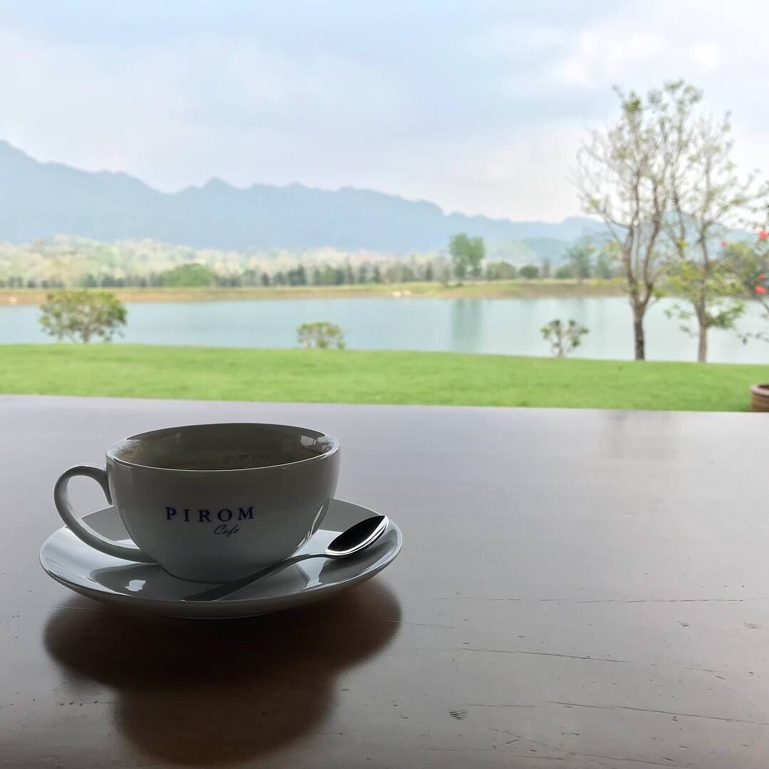 รีวิว Pirom Cafe - ร้านกาแฟ pirom บรรยากาศดี