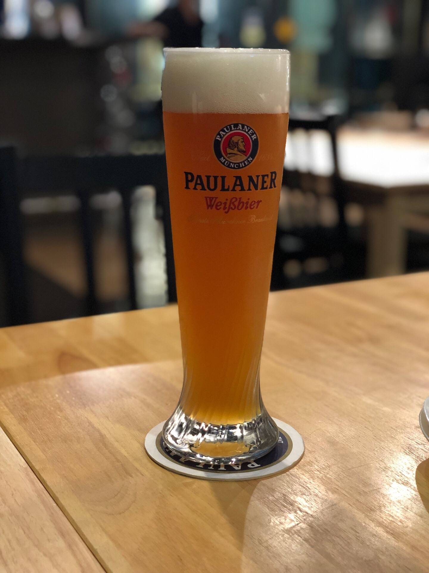 รีวิว Hops Addict บ่อวิน - พิซซ่าดี การตกแต่งดี เบียร์ดี - Wongnai